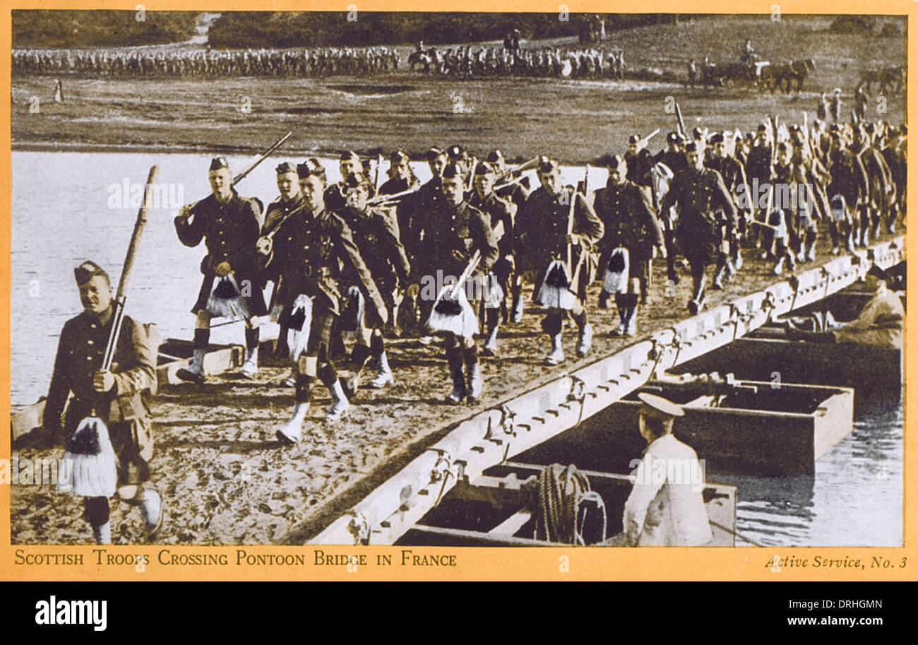 Military pontoon bridge hi-res stock photography and images - Alamy