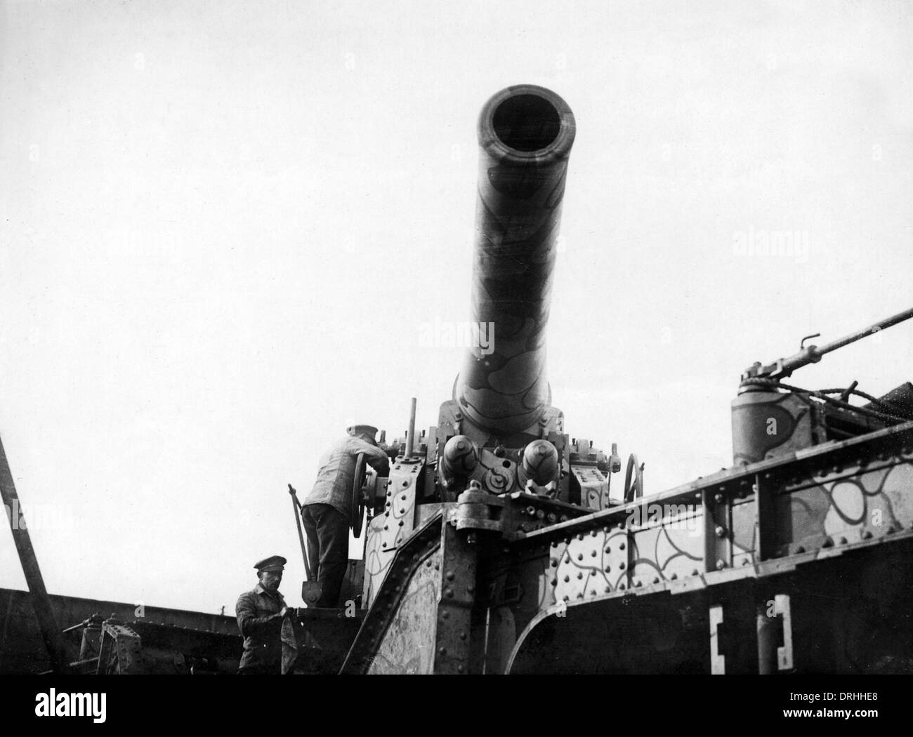 British heavy gun in action Black and White Stock Photos & Images - Alamy