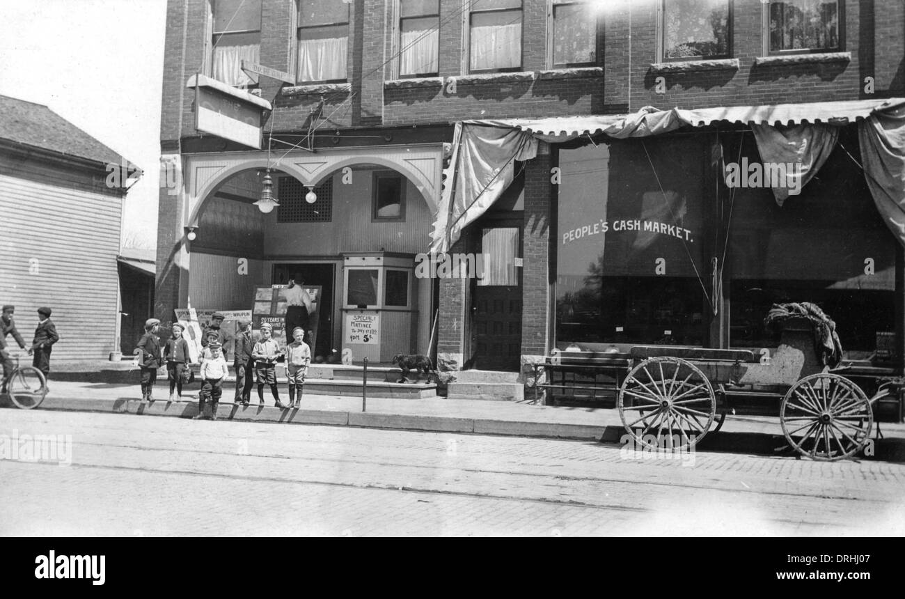 Film stars cinema hi-res stock photography and images - Alamy