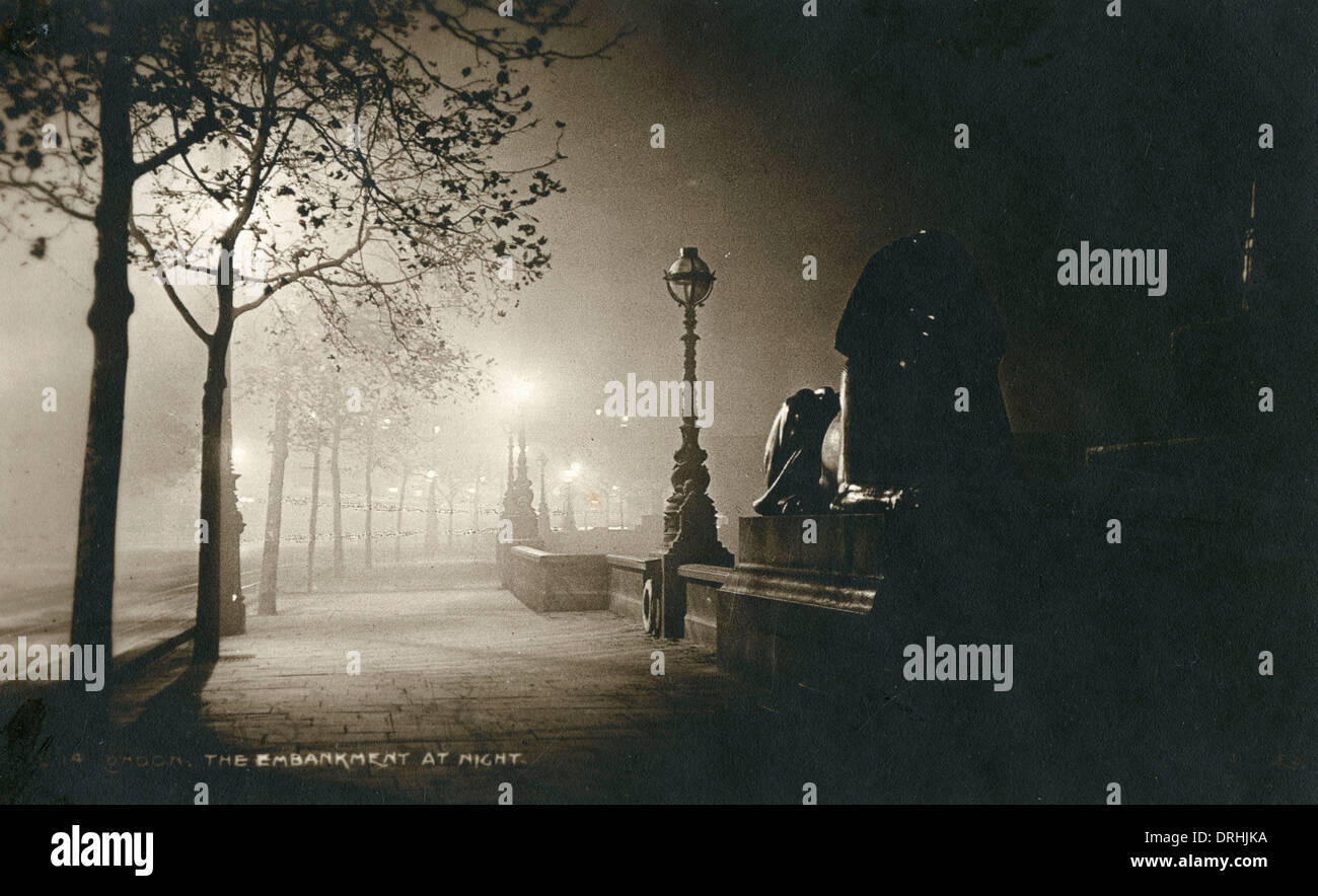 London Embankment at night Stock Photo - Alamy