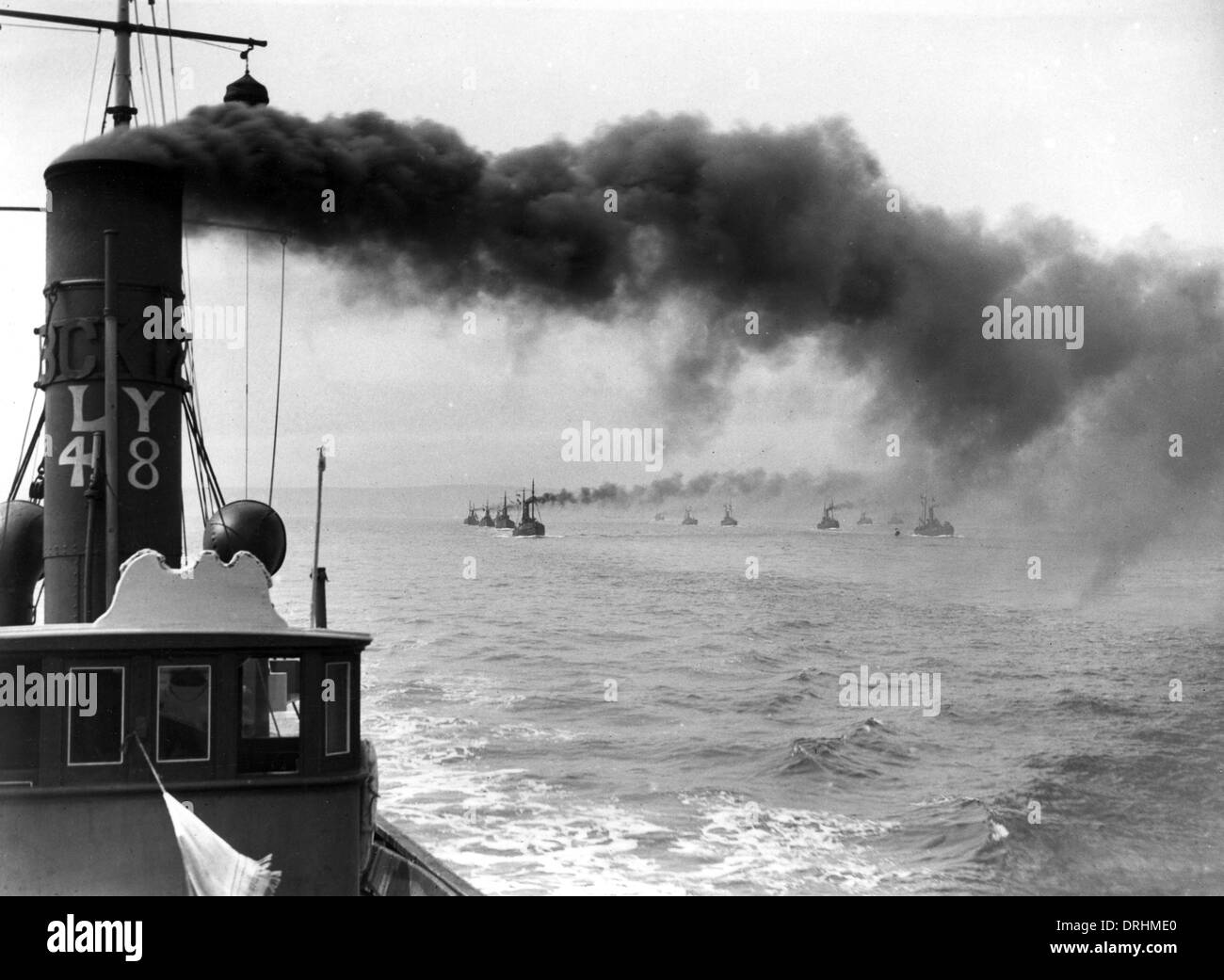 British drifter fleet at sea, WW1 Stock Photo - Alamy
