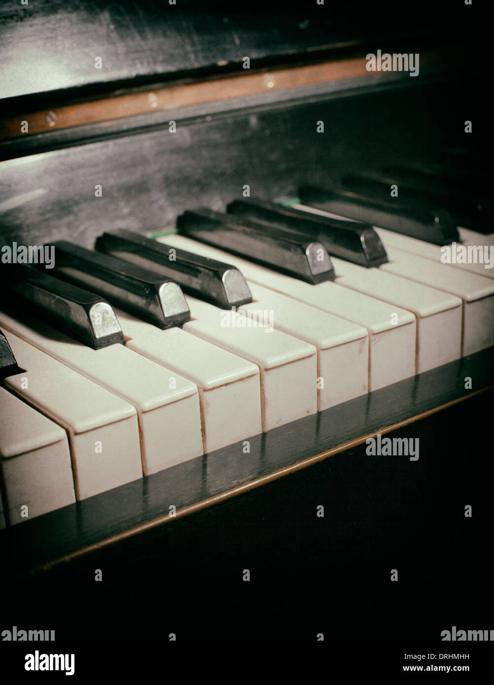 Old piano keyboard Stock Photo - Alamy