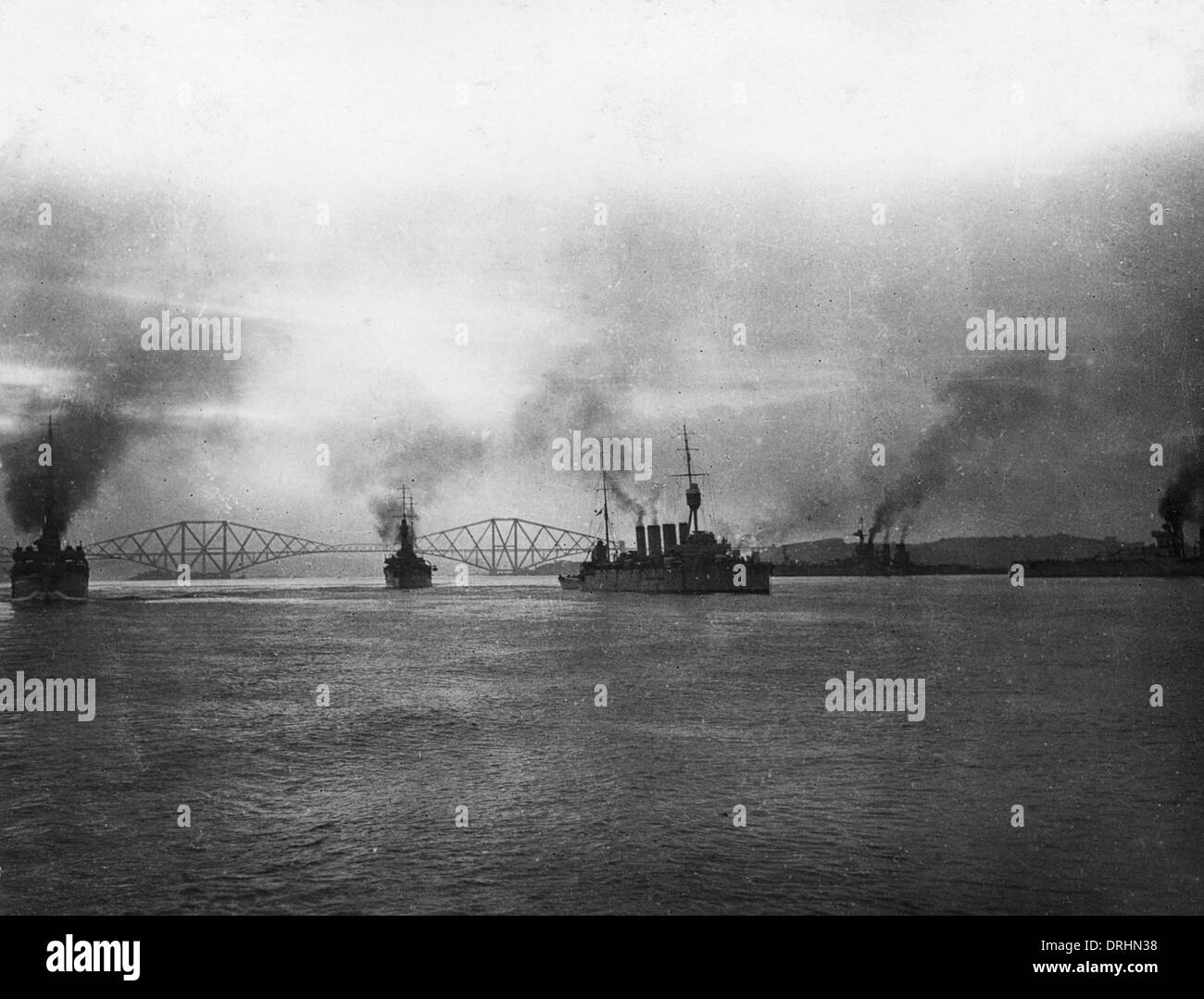 Ships bridge Black and White Stock Photos & Images - Alamy