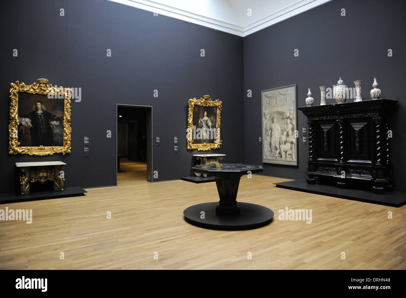Rijksmuseum frame hi-res stock photography and images - Alamy