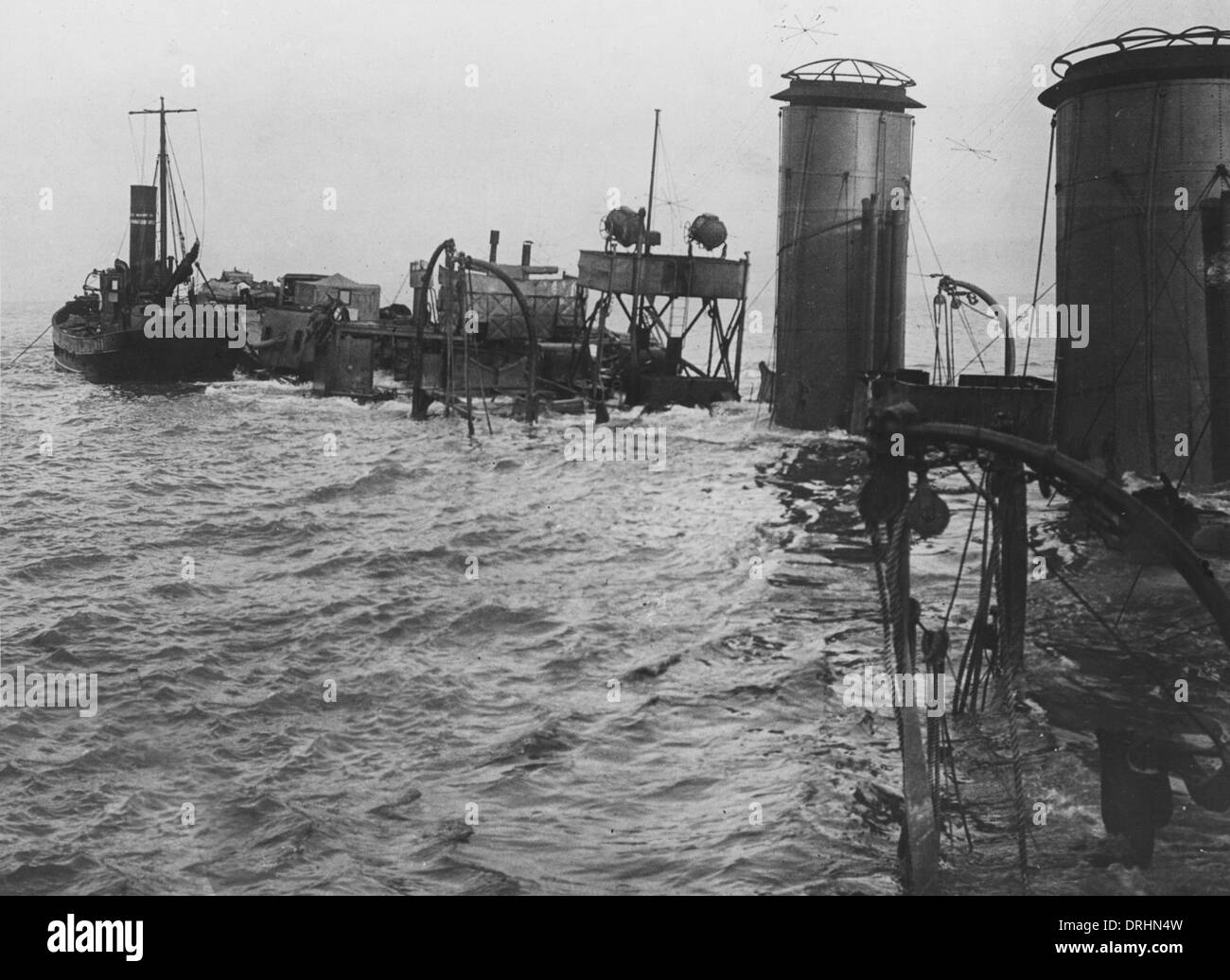 HMS Arethusa, British light cruiser, WW1 Stock Photo - Alamy