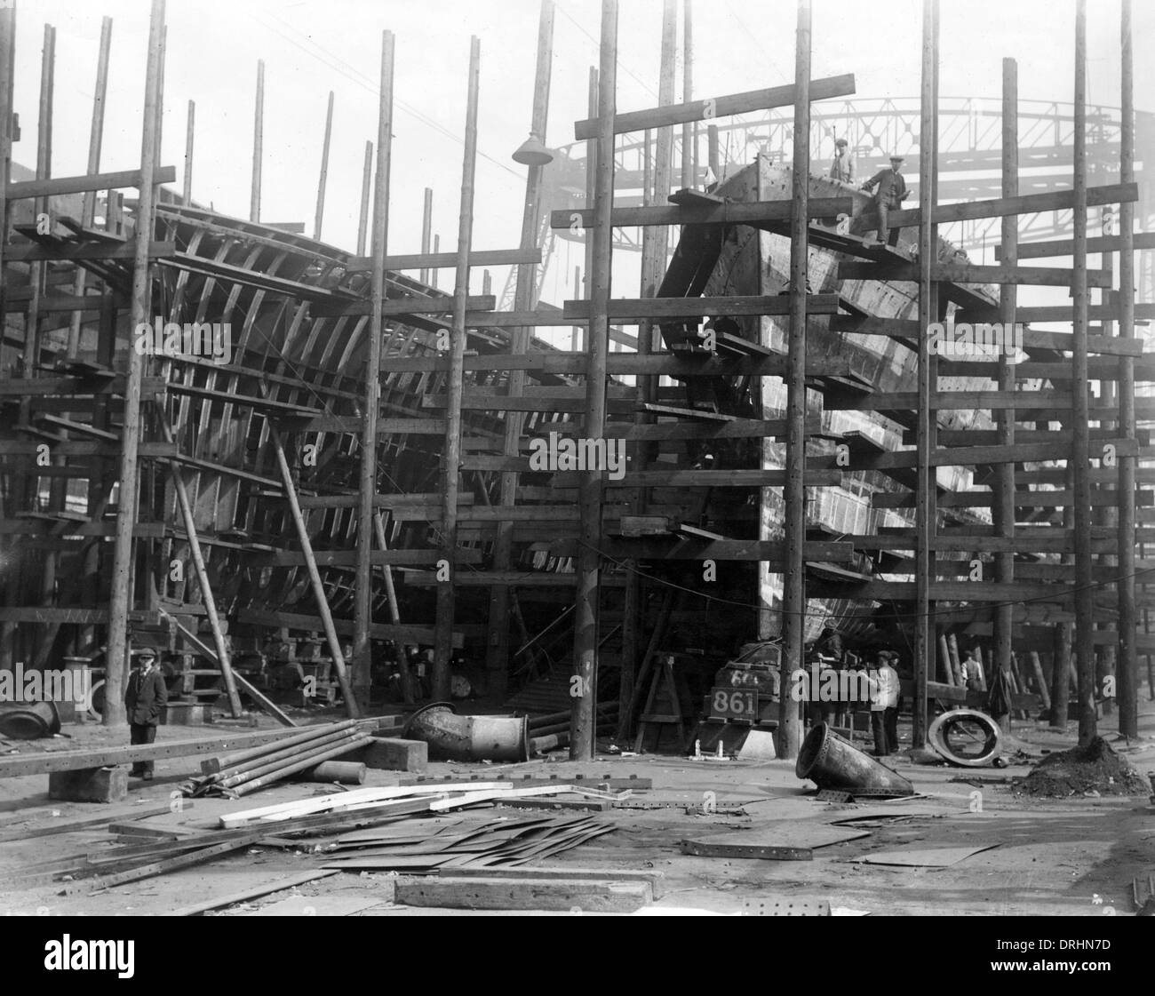 Wartime construction hi-res stock photography and images - Alamy