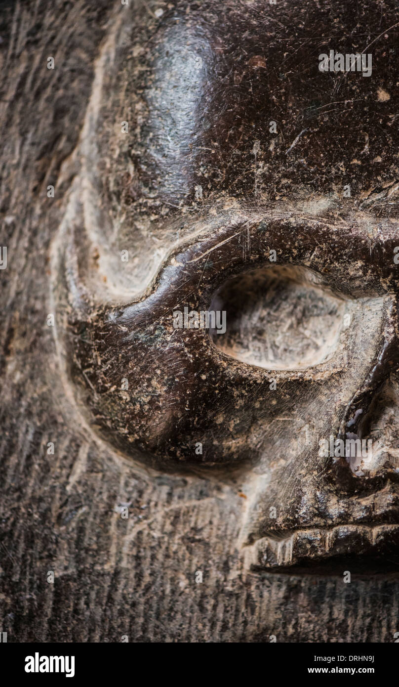 Skull bones on tombstone on hi-res stock photography and images - Alamy