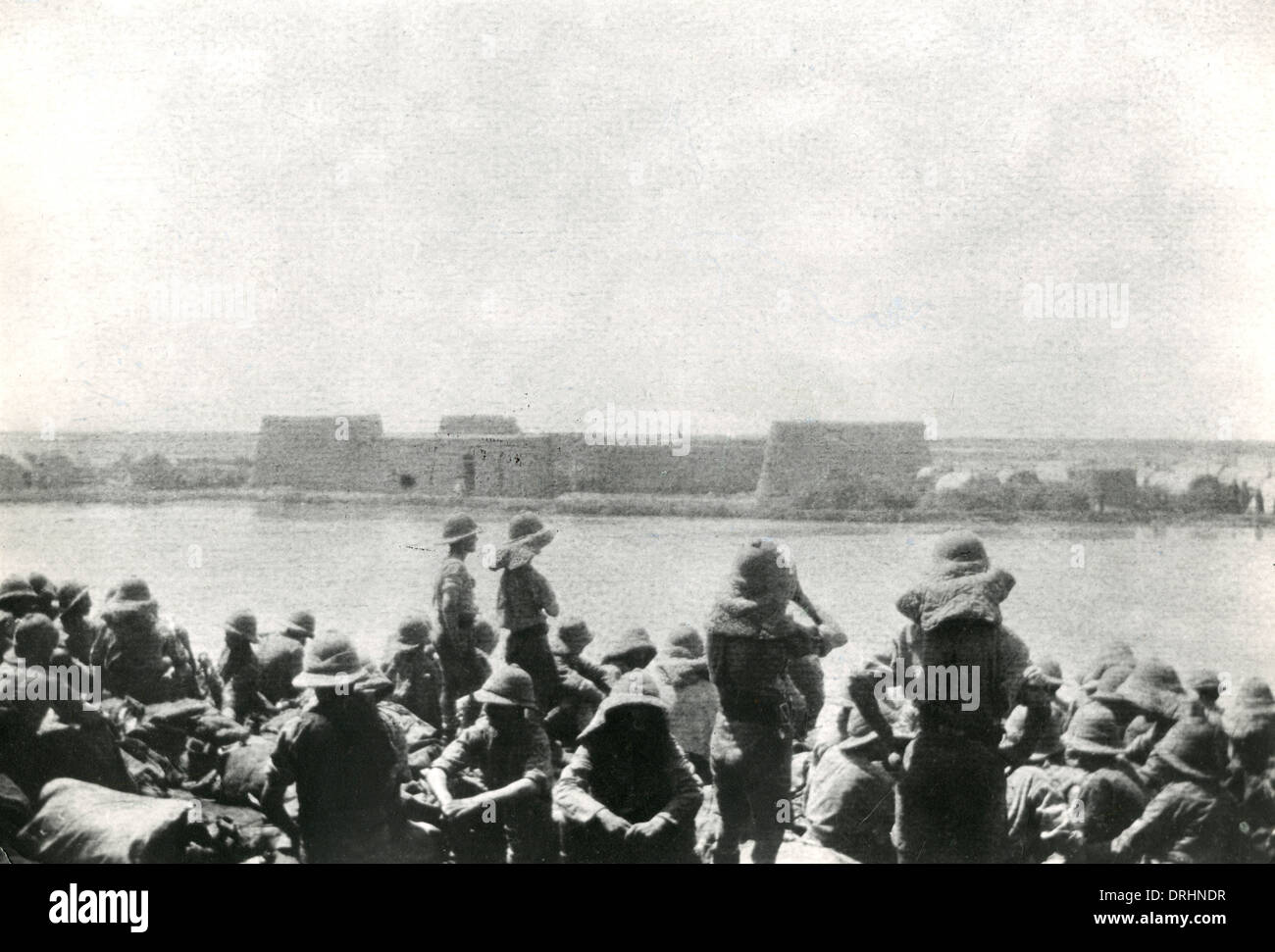 British troops on the way to Baghdad, Mesopotamia, WW1 Stock Photo - Alamy