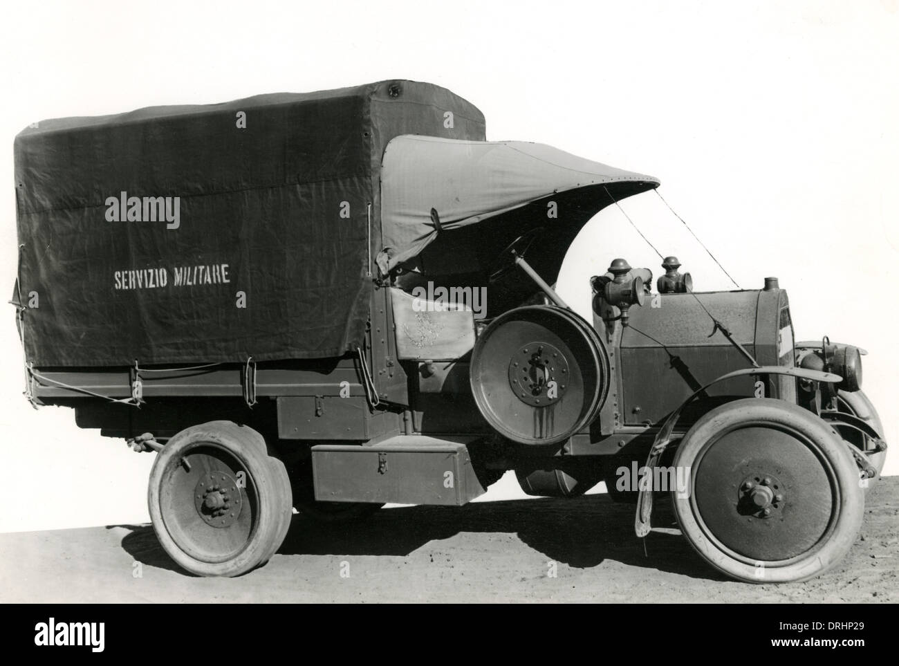 Italian Fiat 15 Ter lorry in use during WW1 Stock Photo - Alamy