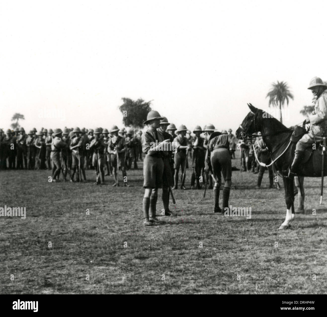 Allied soldiers hi-res stock photography and images - Alamy