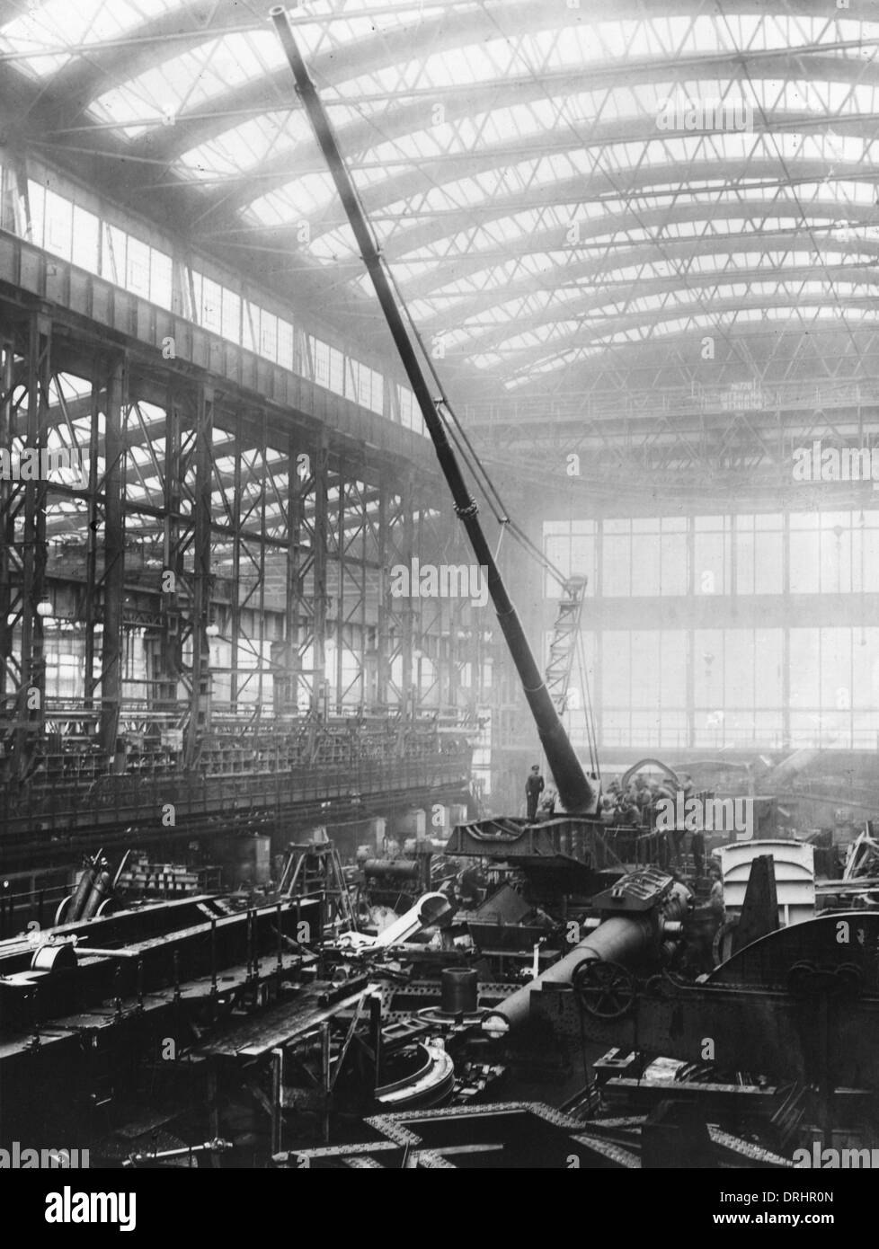 German Paris Gun in Krupp factory, WW1 Stock Photo - Alamy