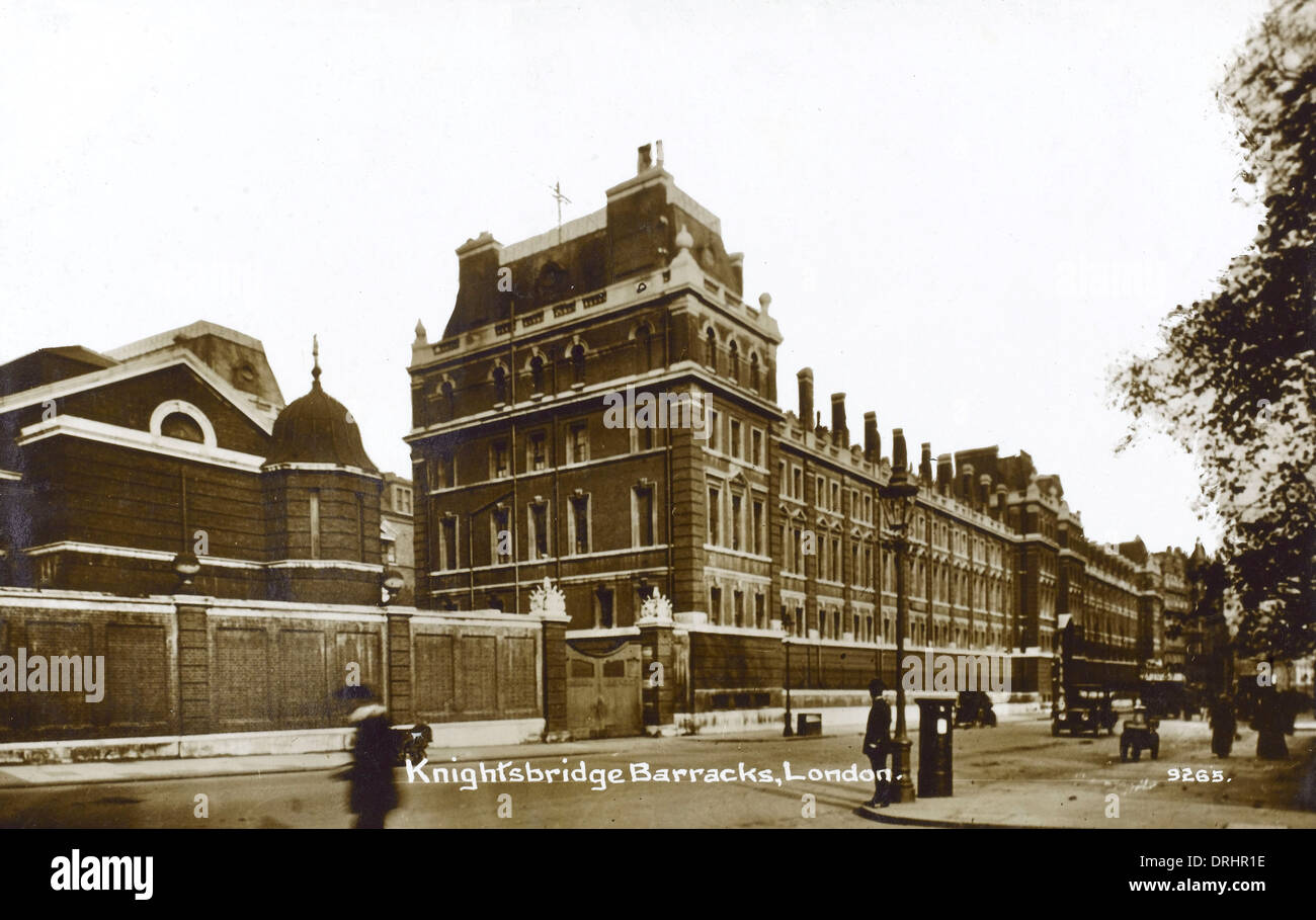 British army barrack building hi-res stock photography and images - Alamy