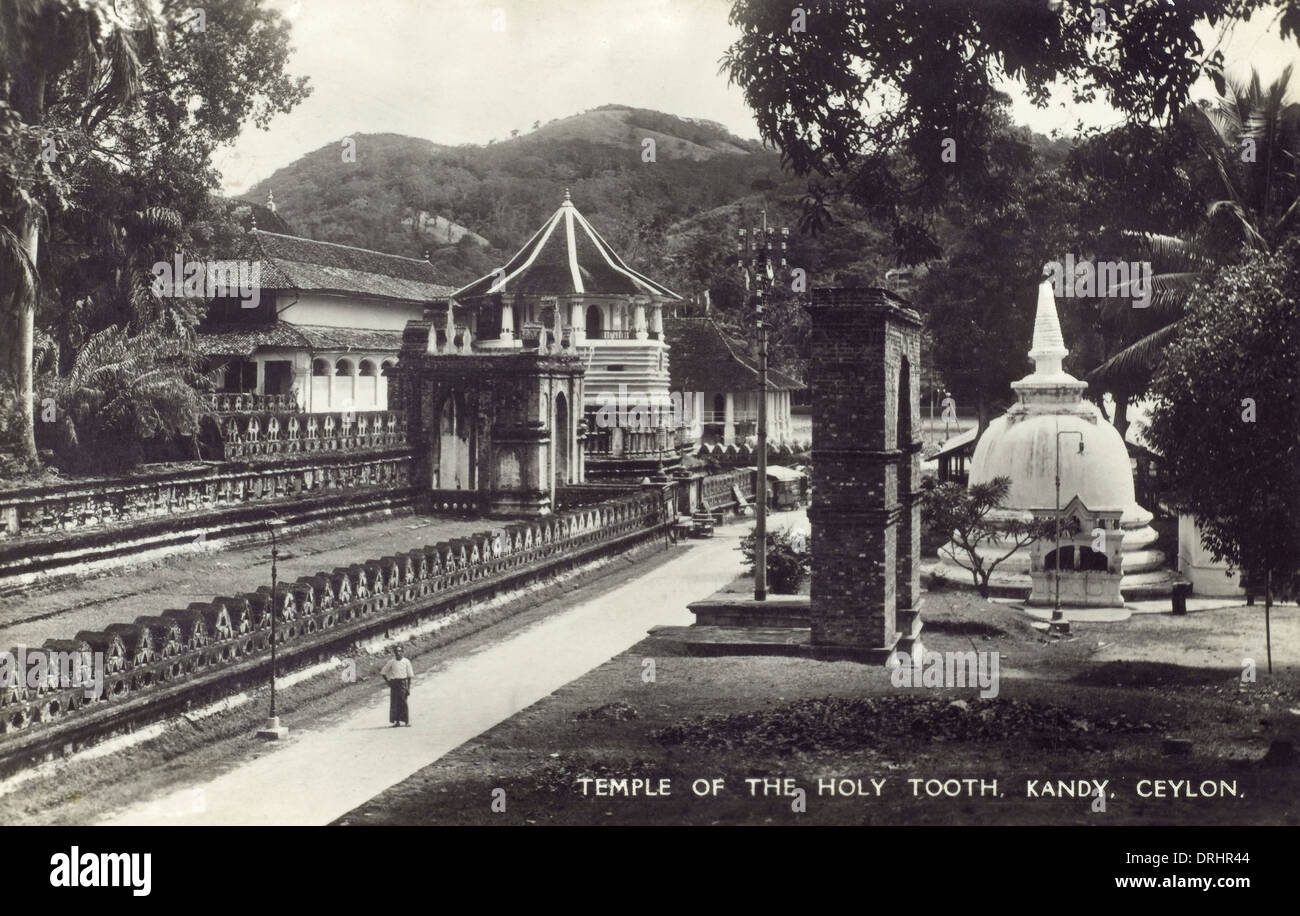 Temple of the Holy Tooth - Kandy, Sri Lanka Stock Photo - Alamy