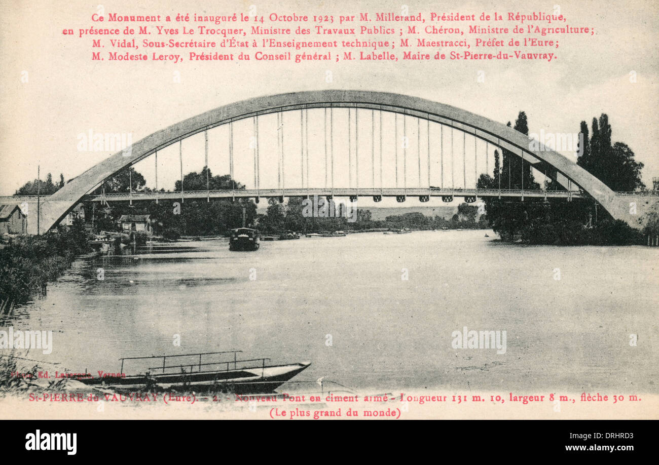 France - St Pierre du Vauvray - The new bridge Stock Photo - Alamy