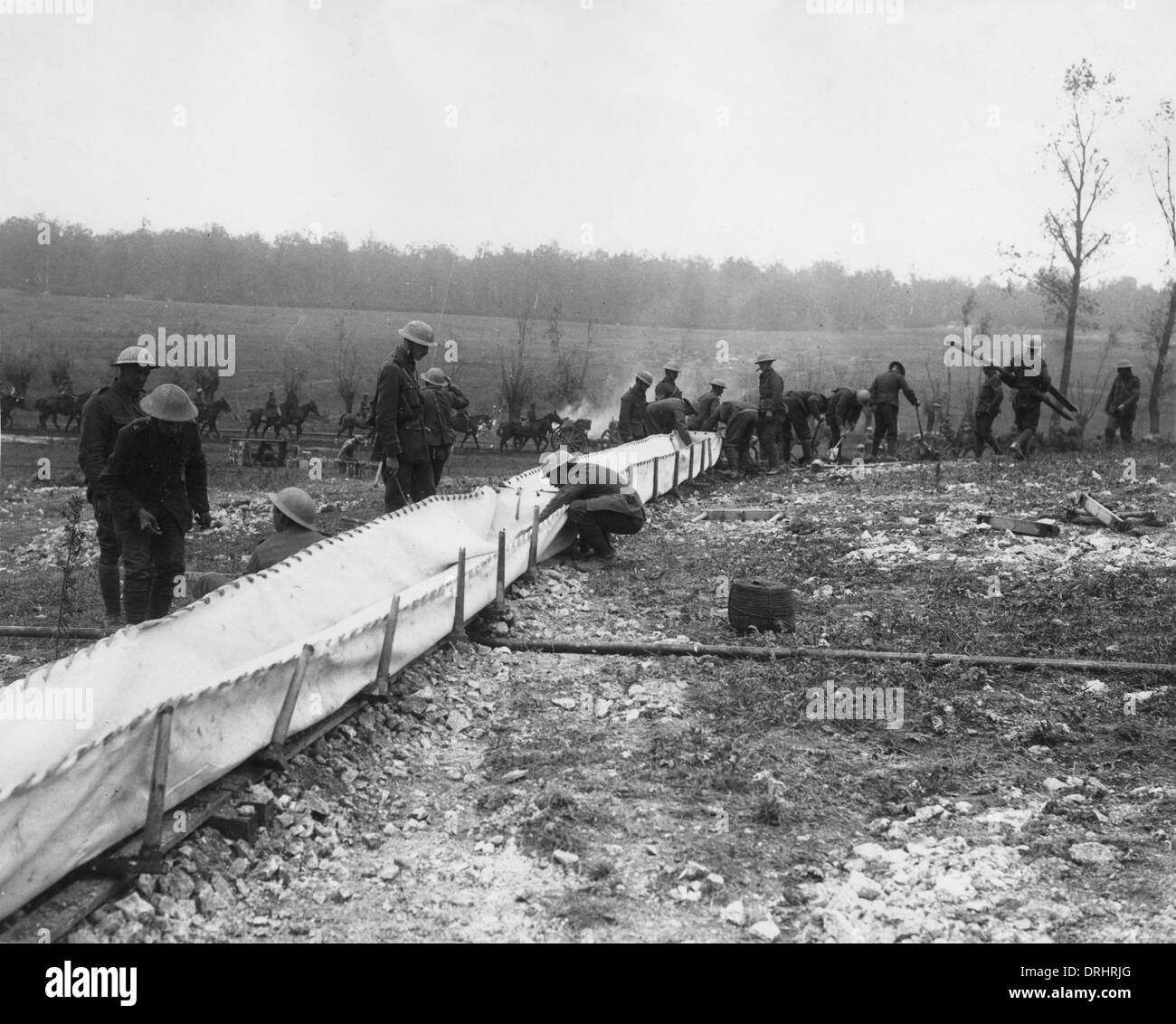 British troops setting up camp, Western Front, WW1 Stock Photo - Alamy