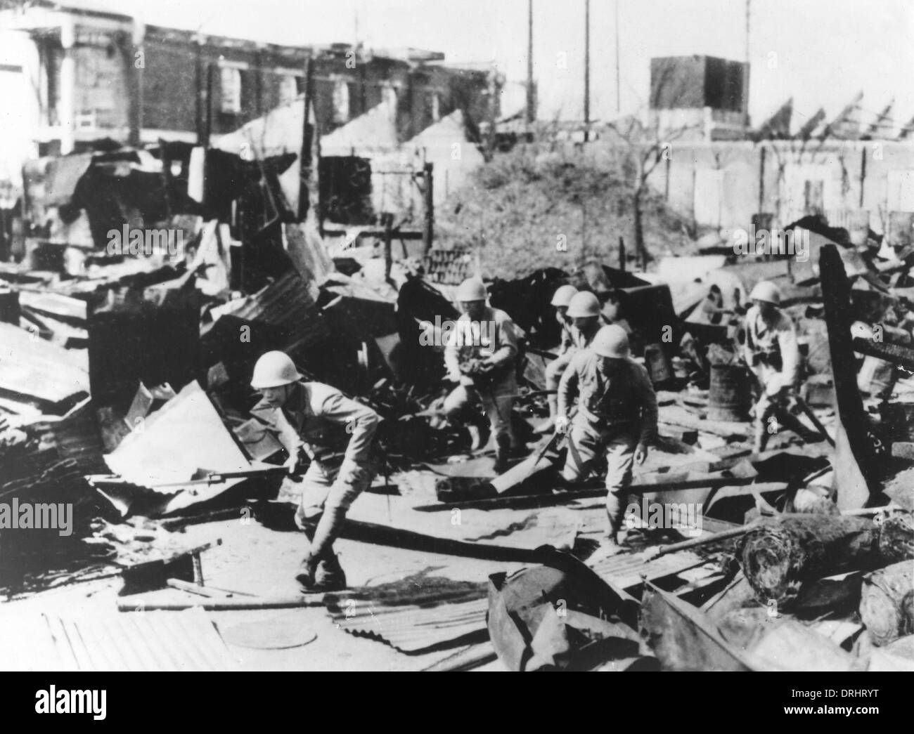 Shanghai china 1937 japanese Black and White Stock Photos & Images - Alamy