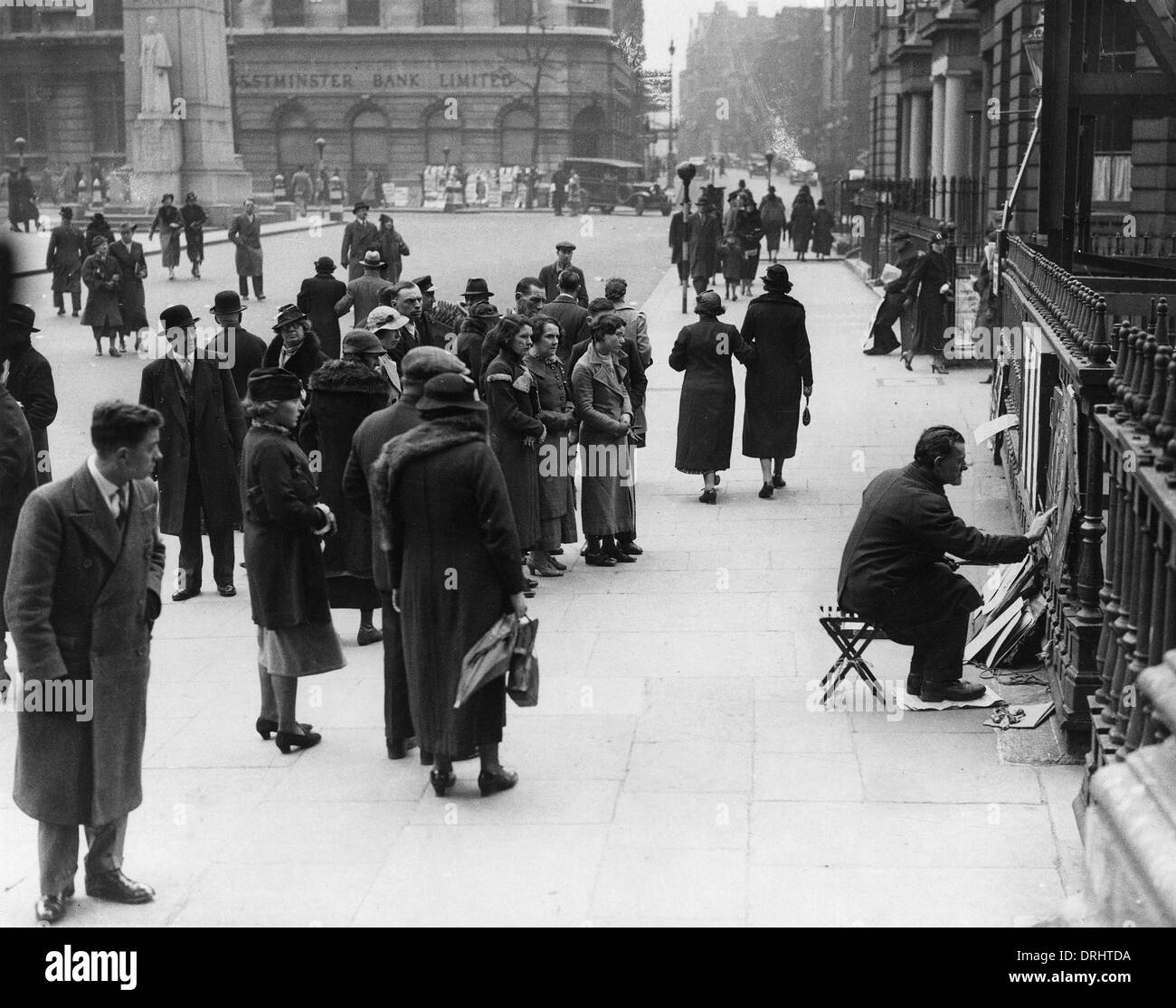 People london street 1937 hi-res stock photography and images - Alamy