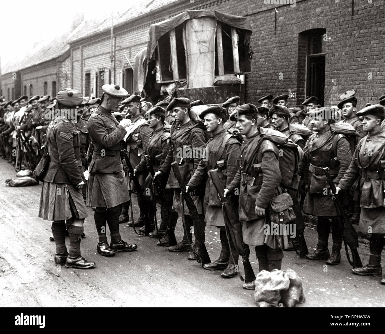 Men in ww1 scottish regiment hi-res stock photography and images - Alamy