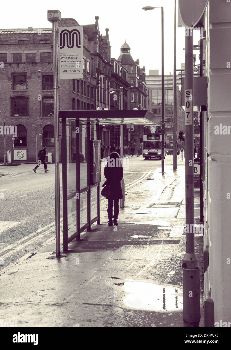 Manchester bus hi-res stock photography and images - Alamy