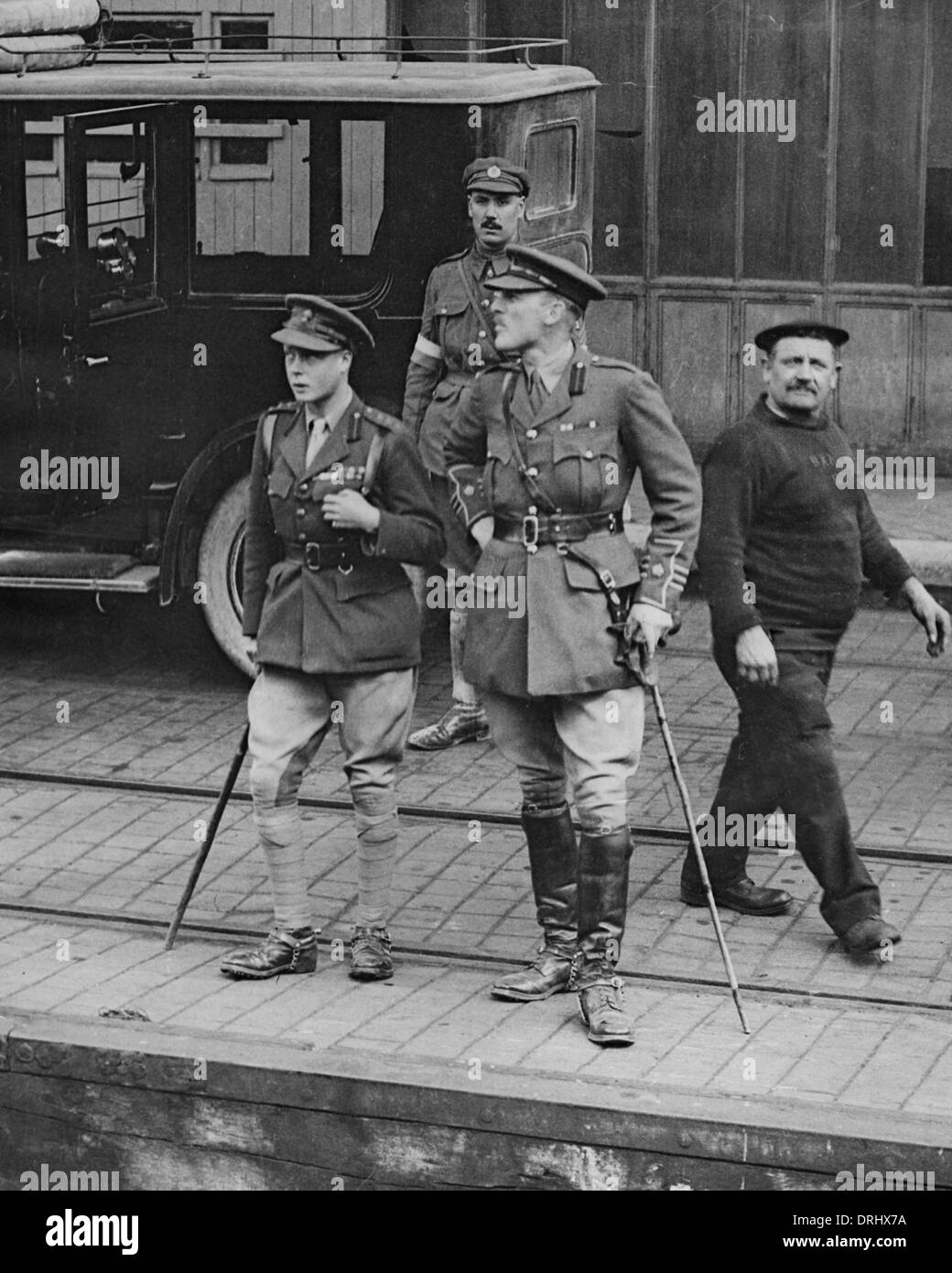 Prince of Wales in quayside scene, France, WW1 Stock Photo - Alamy