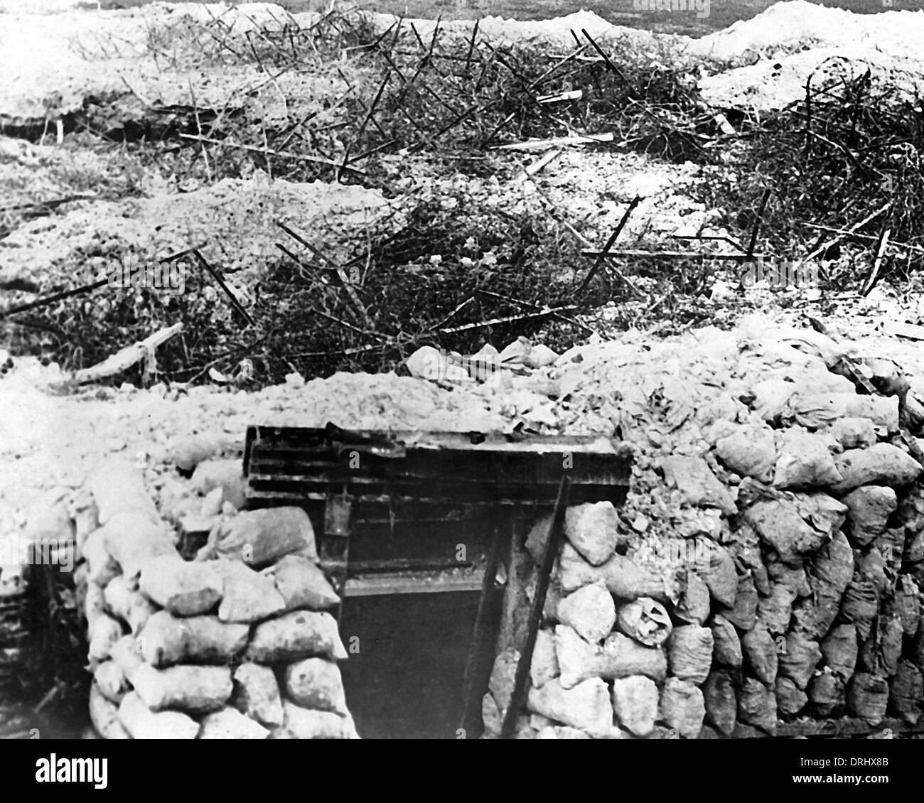 Ww1 battlefield barbed wire hi-res stock photography and images - Alamy
