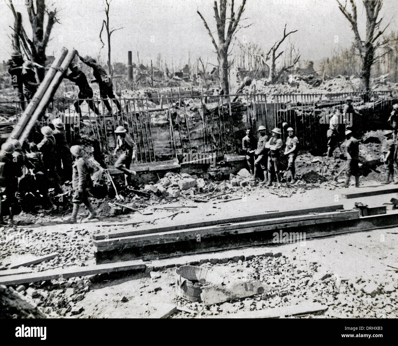 British soldiers clearing road through captured village, WW1 Stock ...