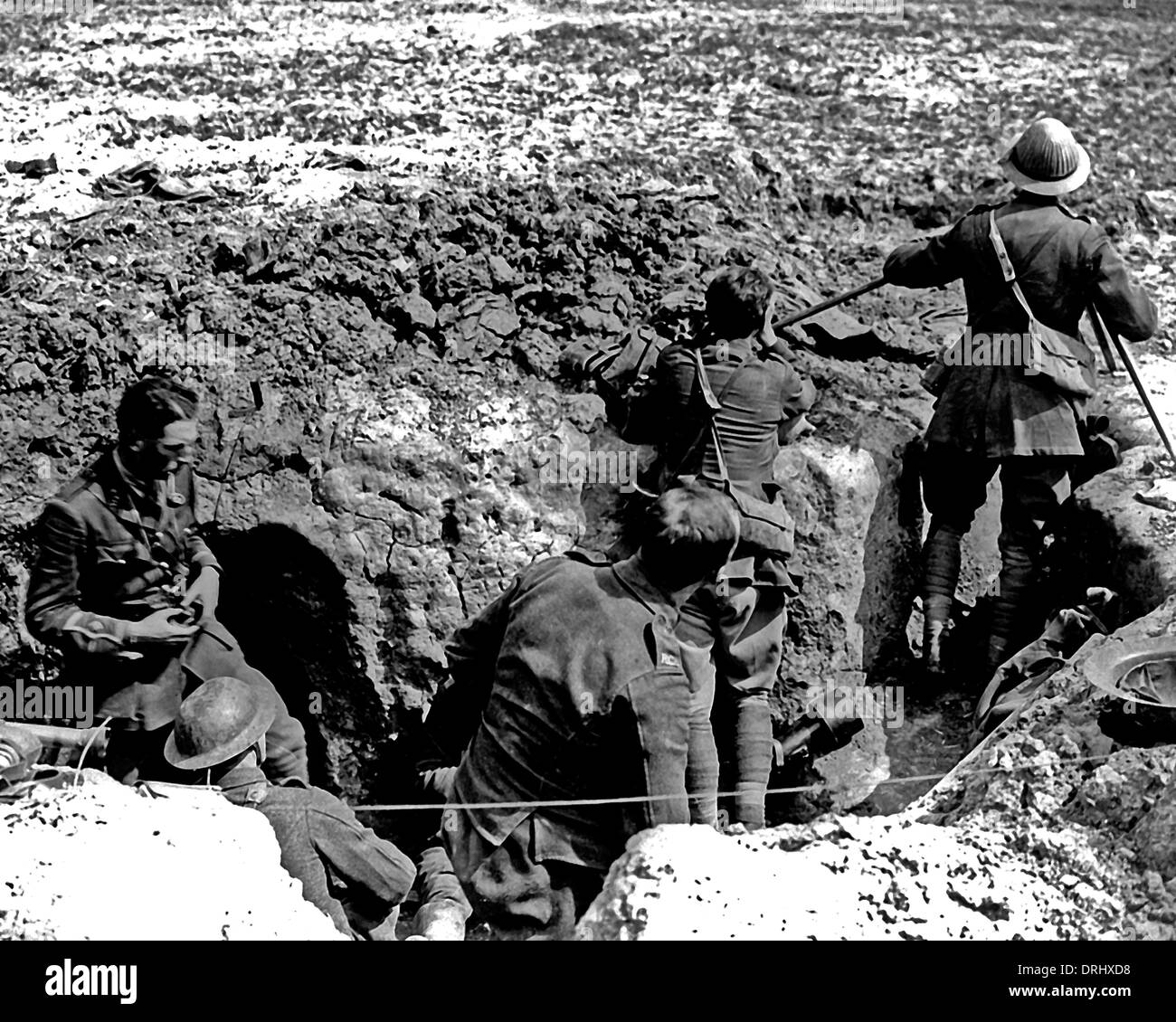 British officers observing, Western Front, WW1 Stock Photo - Alamy