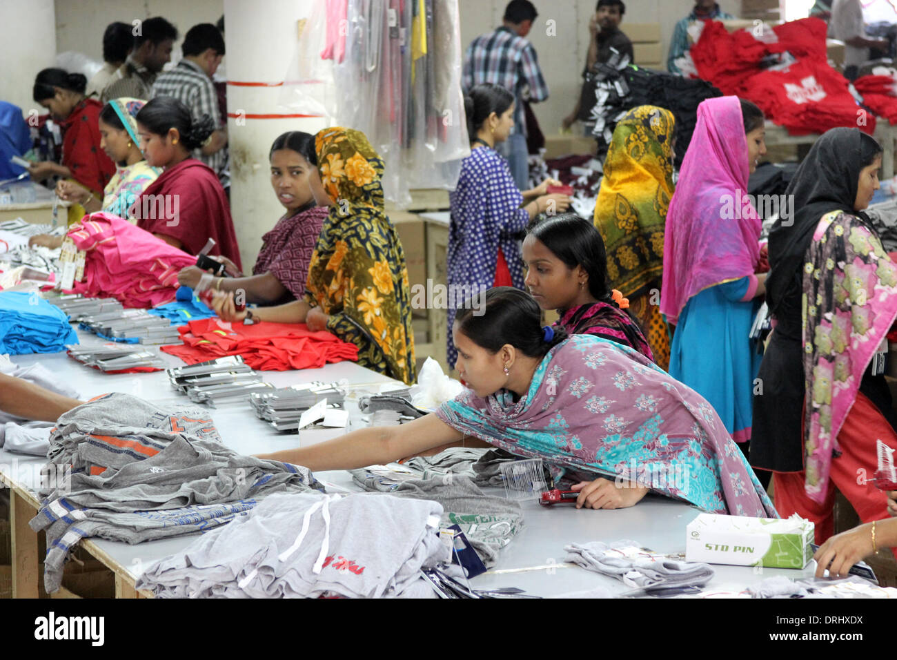 Bangladesh factory hi-res stock photography and images - Alamy