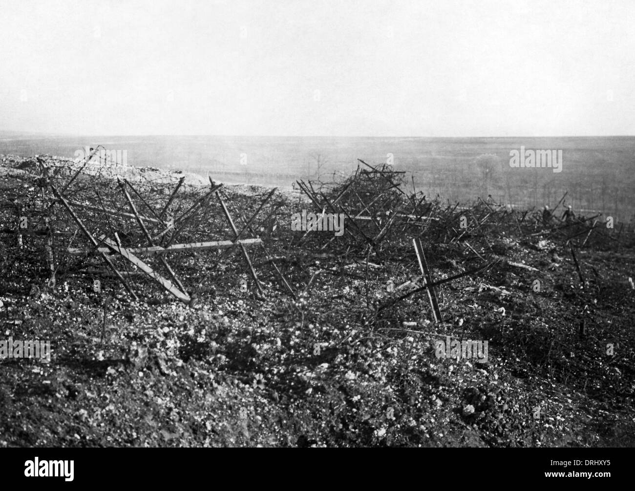 Barbed wire wwi hi-res stock photography and images - Alamy