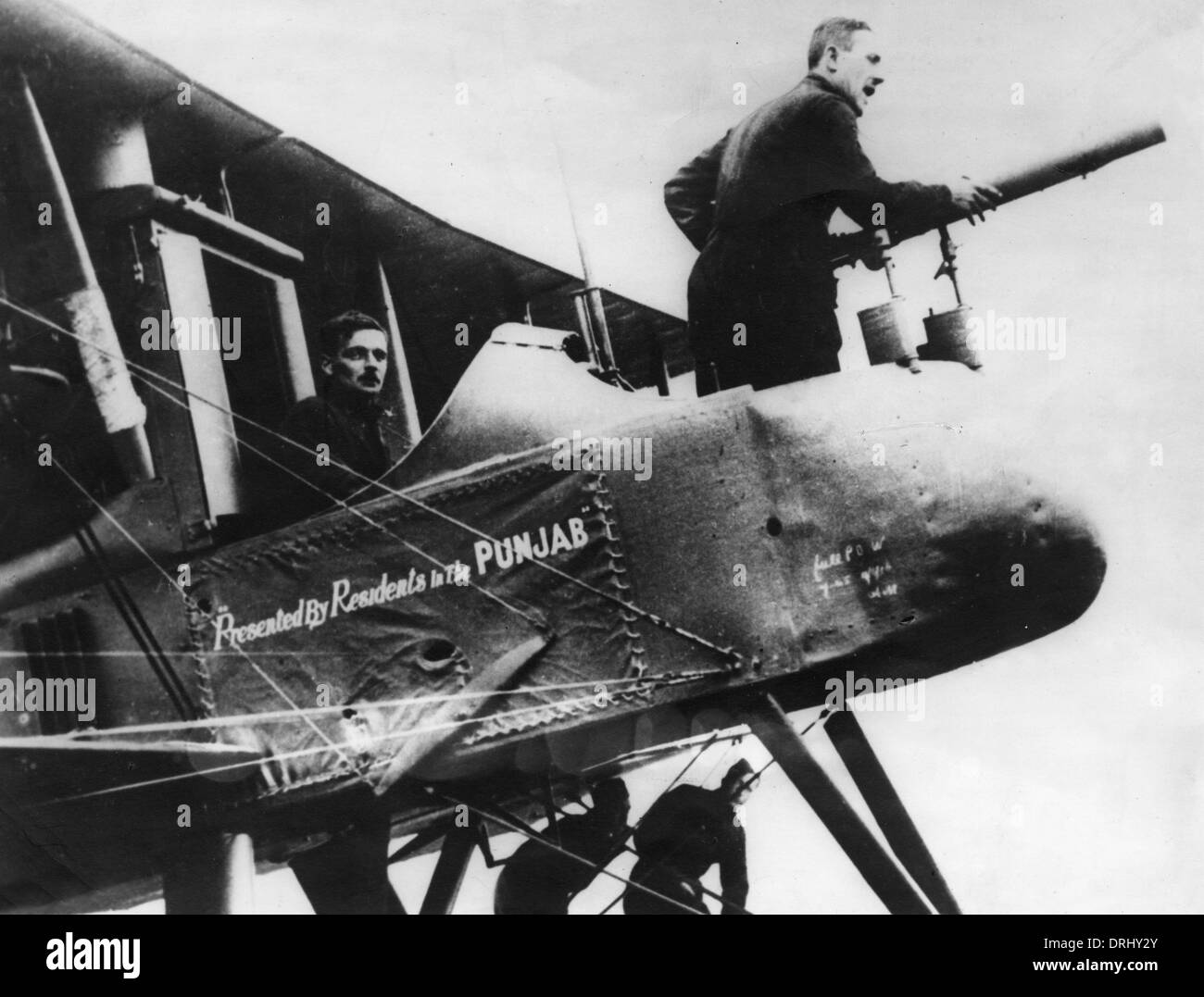 Fighter plane with crew, WW1 Stock Photo - Alamy