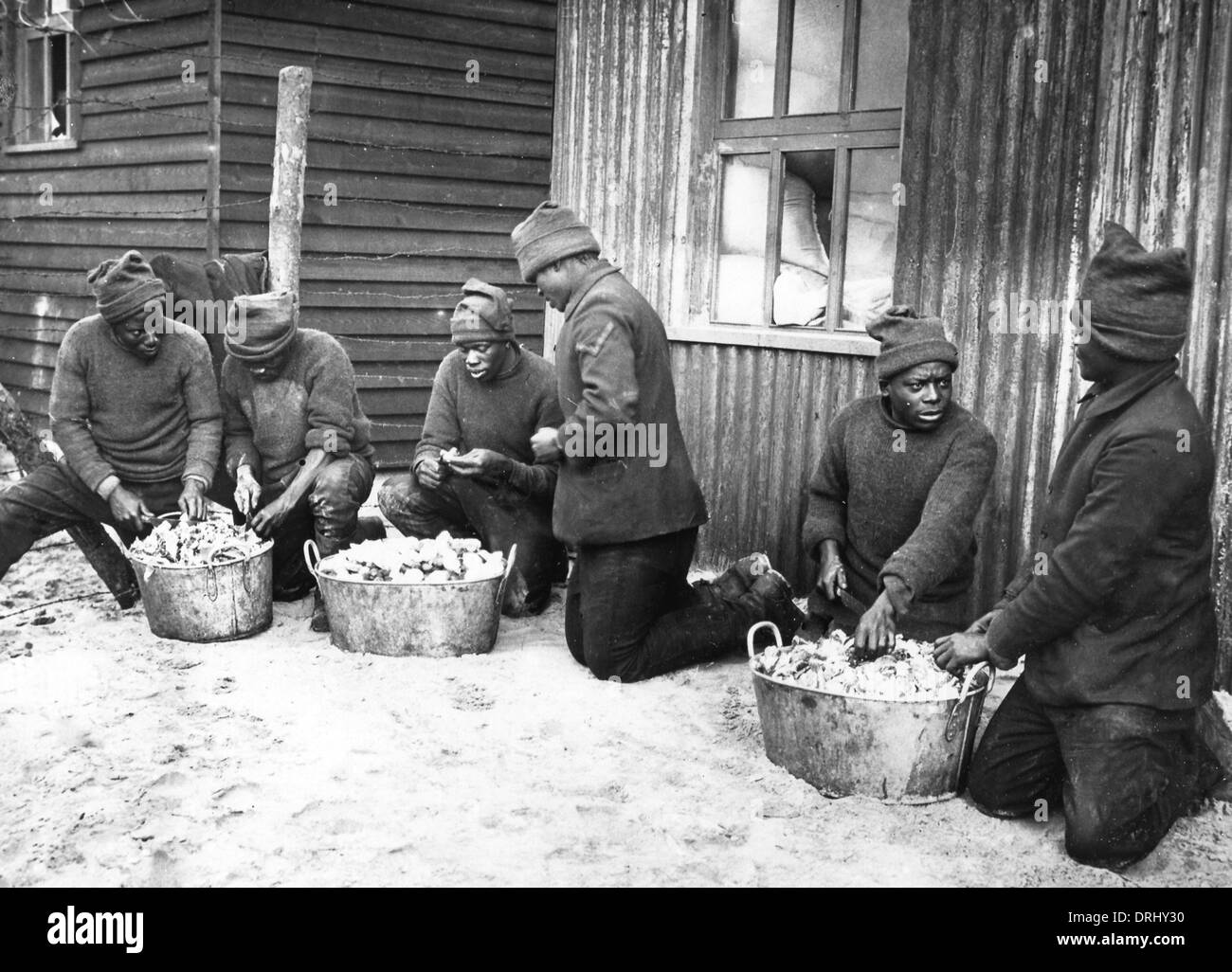 Black soldiers preparing food, Western Front, France, WW1 Stock Photo ...