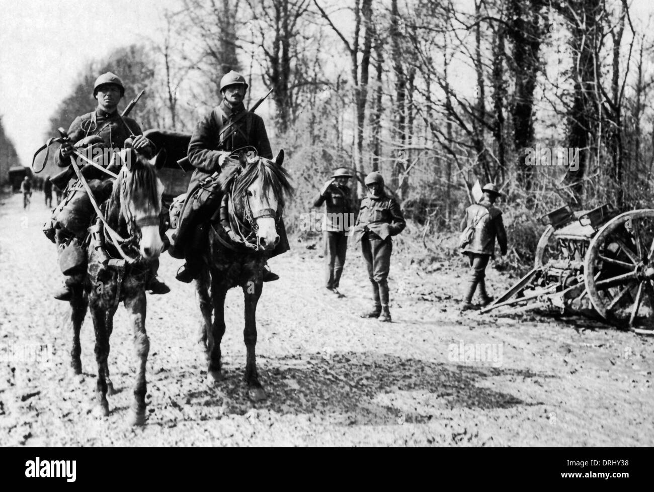 French cavalry soldiers with horses hi-res stock photography and images ...