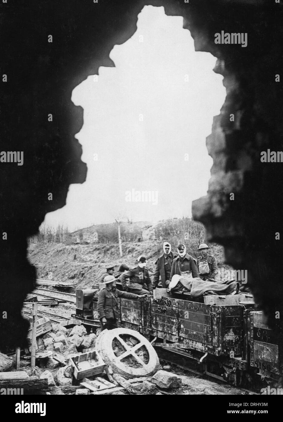 Wounded british soldiers western front hi-res stock photography and ...