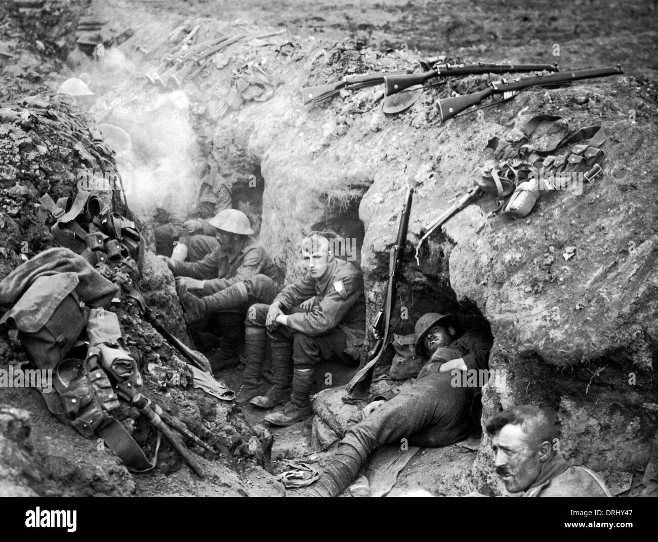 Welsh Guards in trench near Guillemont, Western Front, WW1 Stock Photo ...