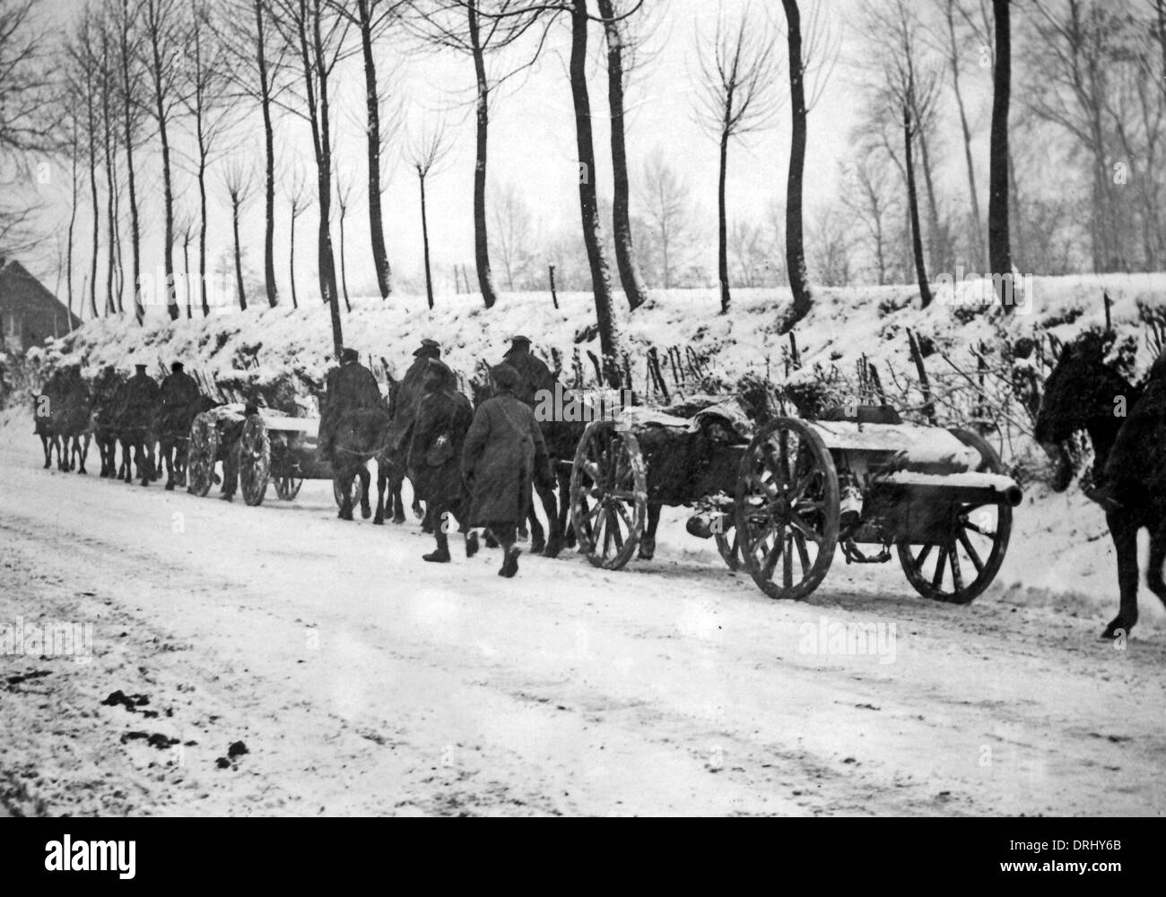 British guns in Northern France, WW1 Stock Photo - Alamy