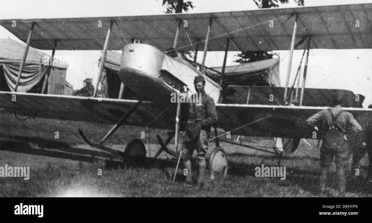 Biplane 1915 hi-res stock photography and images - Alamy