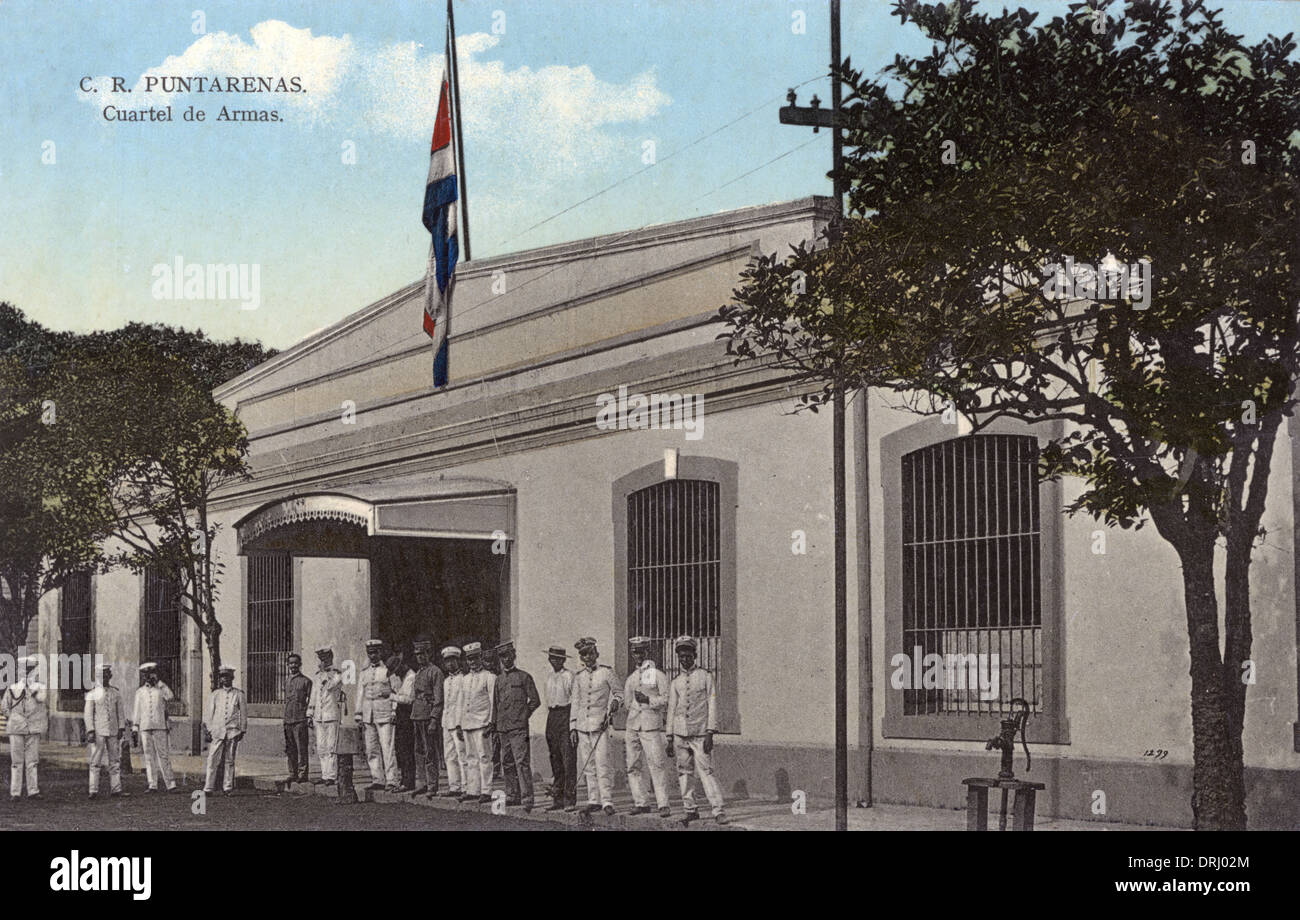 Army barracks hi-res stock photography and images - Alamy