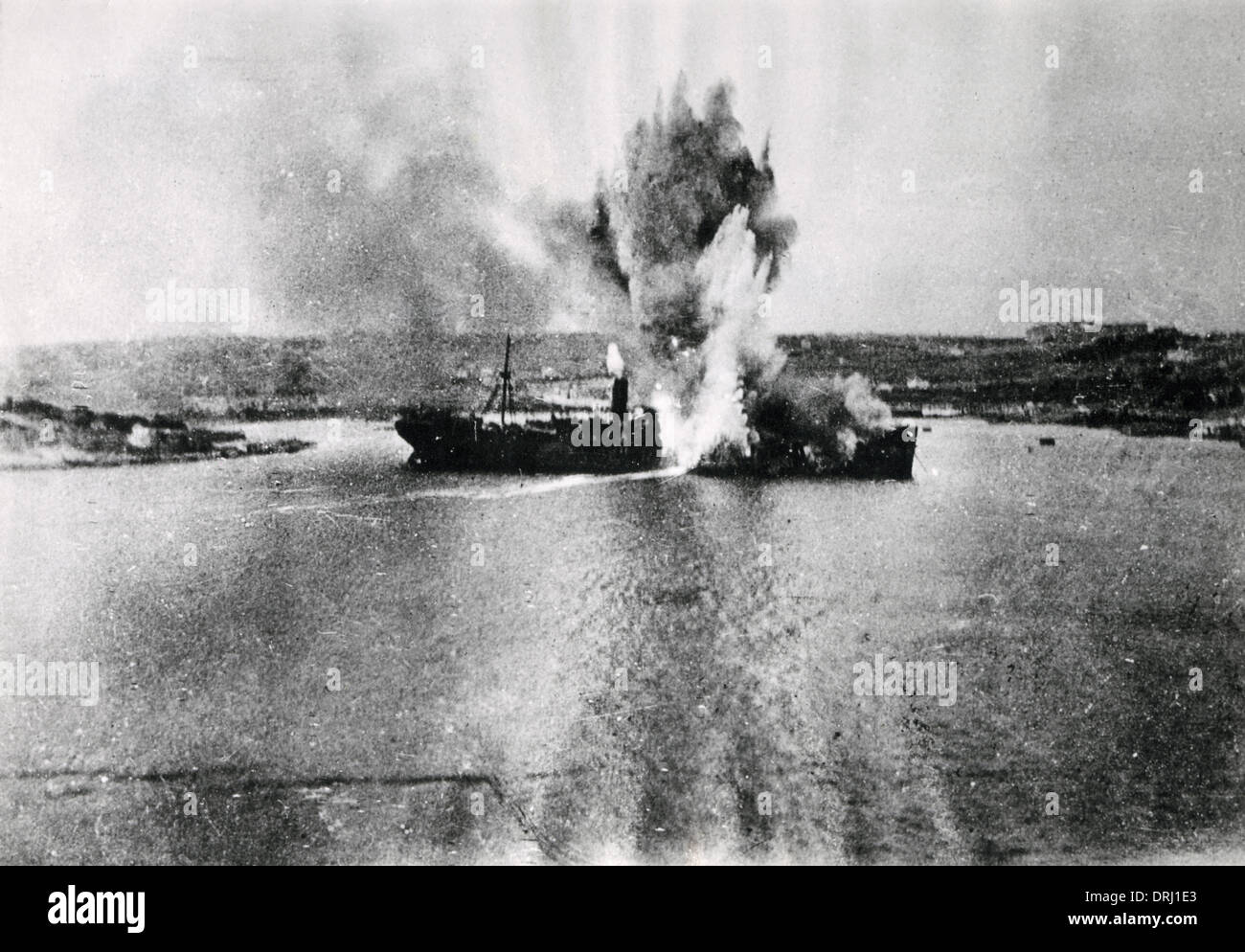 Ww1 torpedo hi-res stock photography and images - Alamy