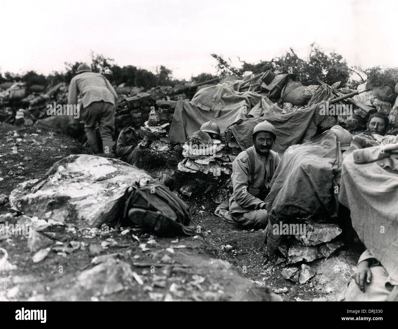 Digging trenches in ww1 hi-res stock photography and images - Alamy
