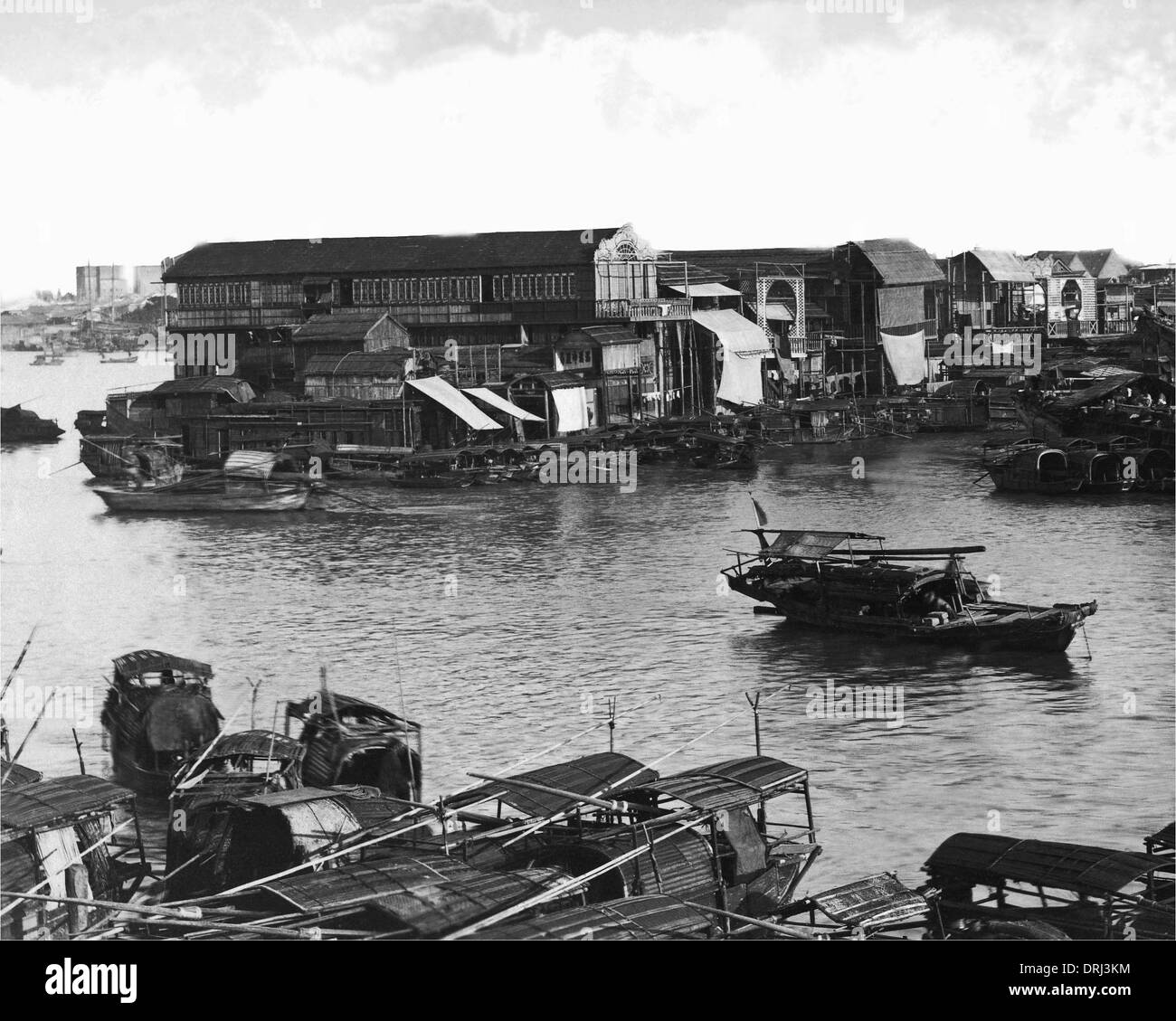 River scene china Black and White Stock Photos & Images - Alamy