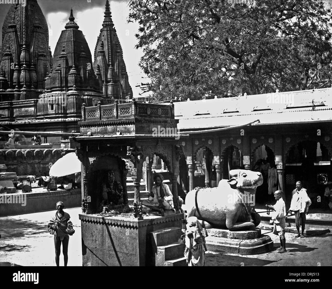 Well of Knowledge, Benares (Varanasi), India Stock Photo - Alamy