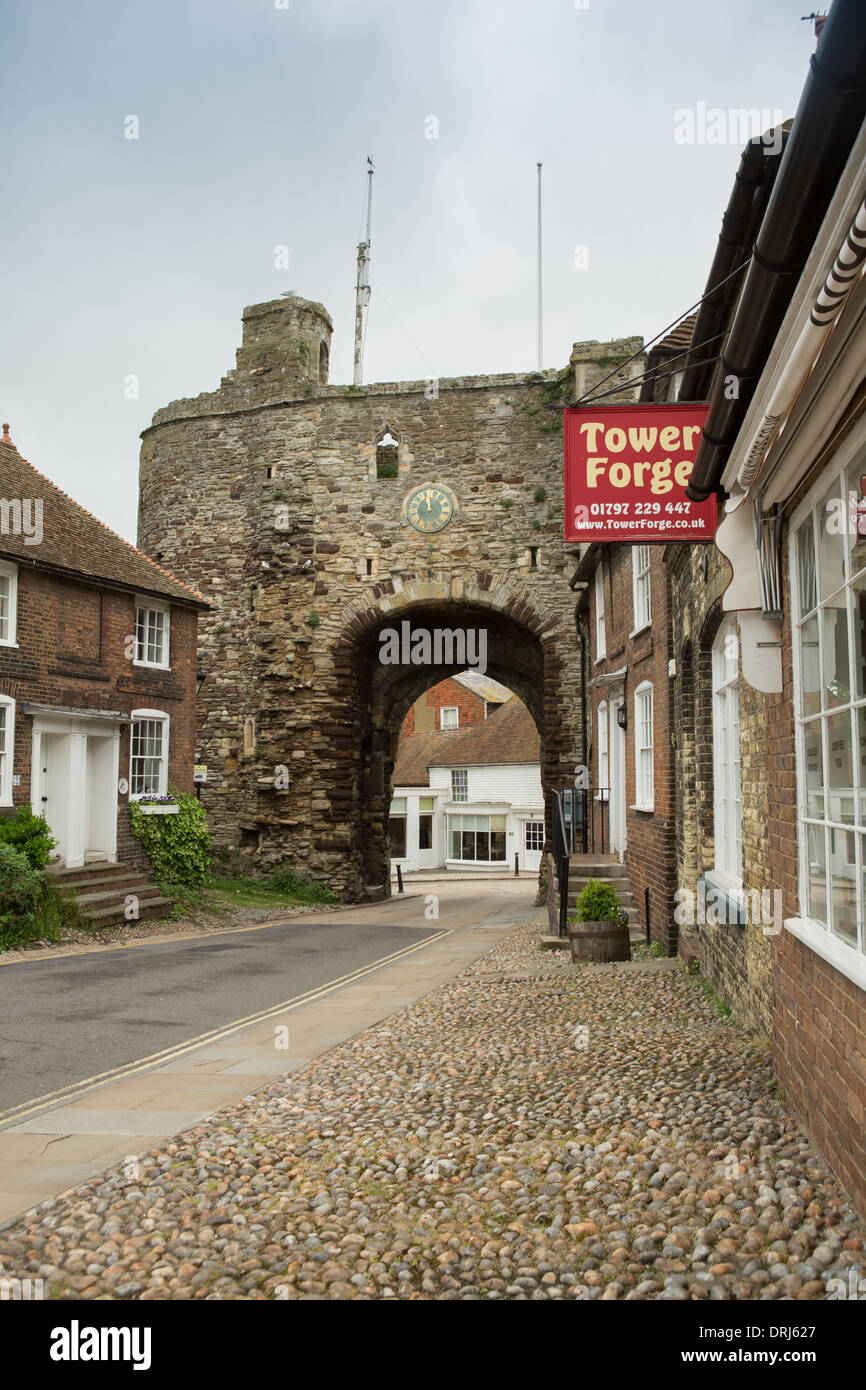 Landgate rye sussex england uk hi-res stock photography and images - Alamy