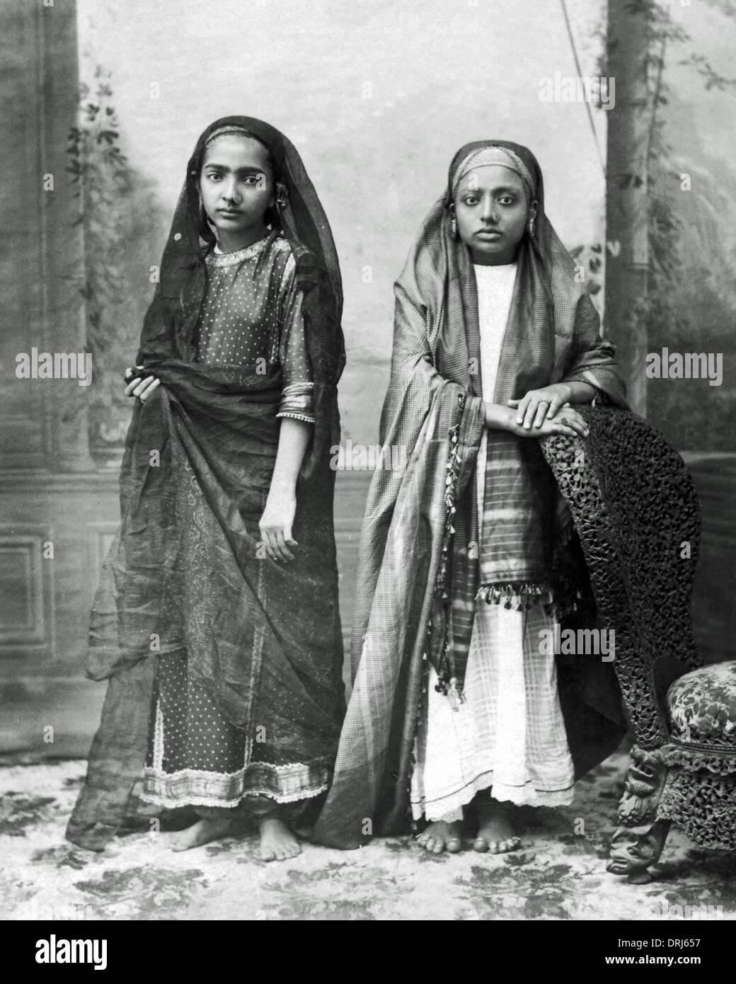 India bohra women hi-res stock photography and images - Alamy