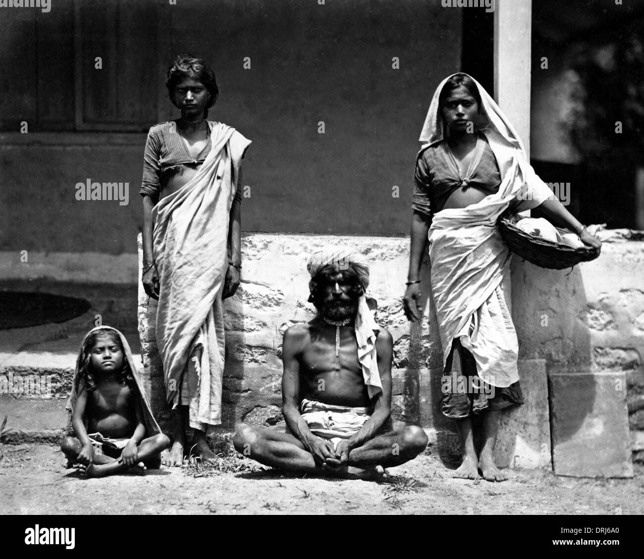 Group four women child hi-res stock photography and images - Alamy