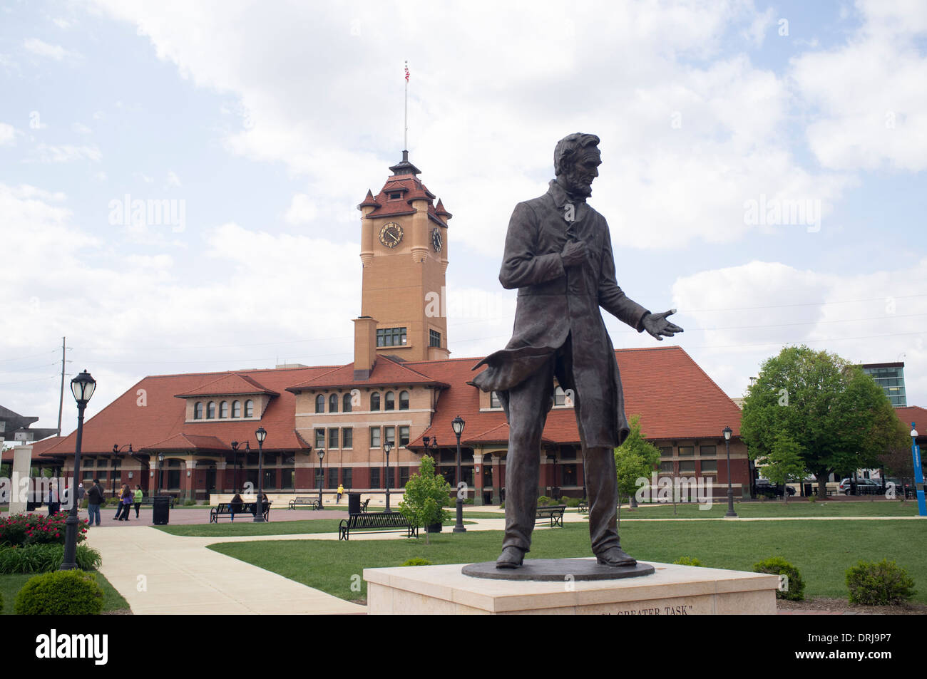 Abraham Lincoln statue in Springfield, Illinois on Apr. 23, 2012 Stock ...