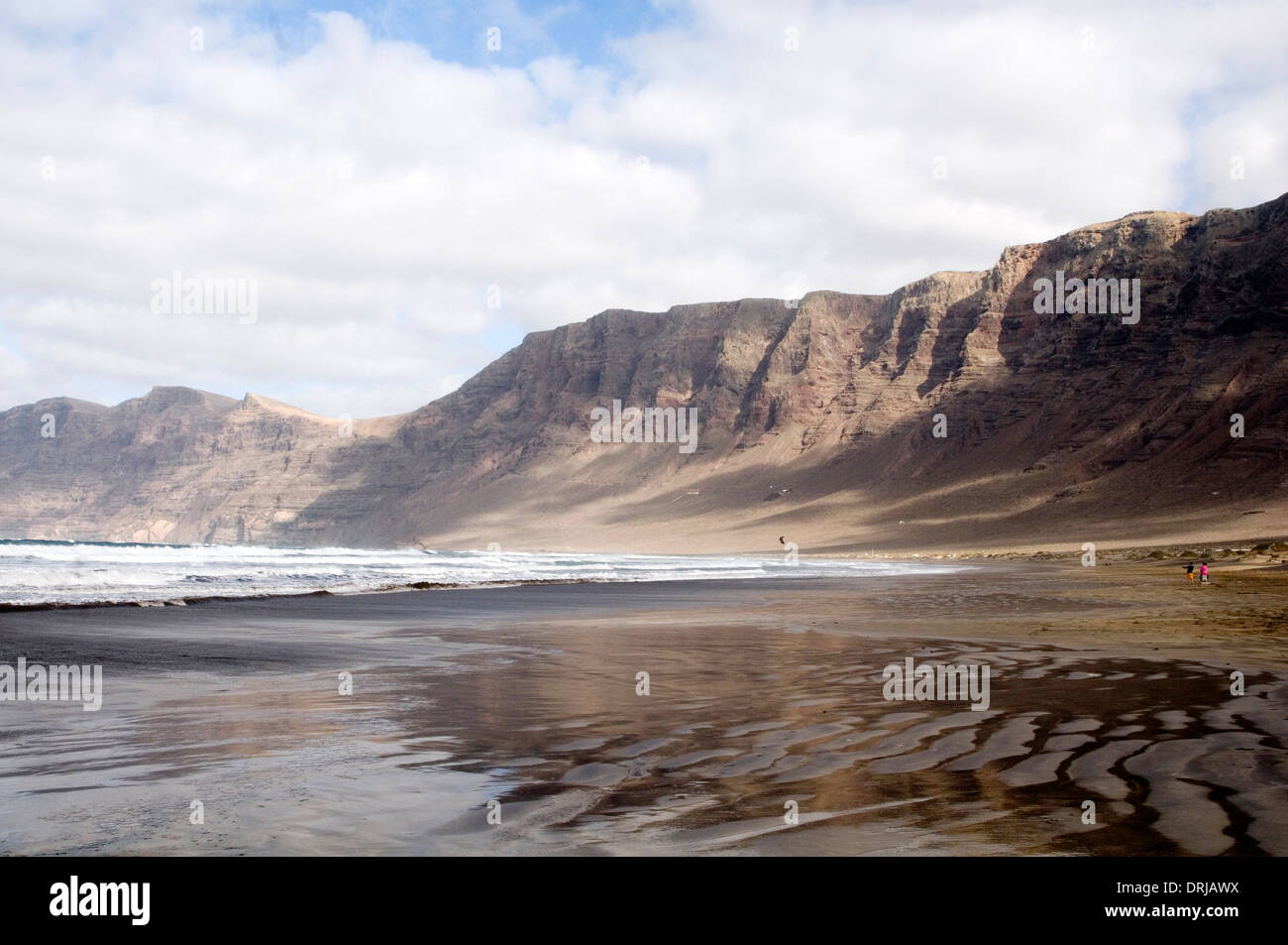 playa famara lanzarote beach beaches cliff cliffs wide open space ...
