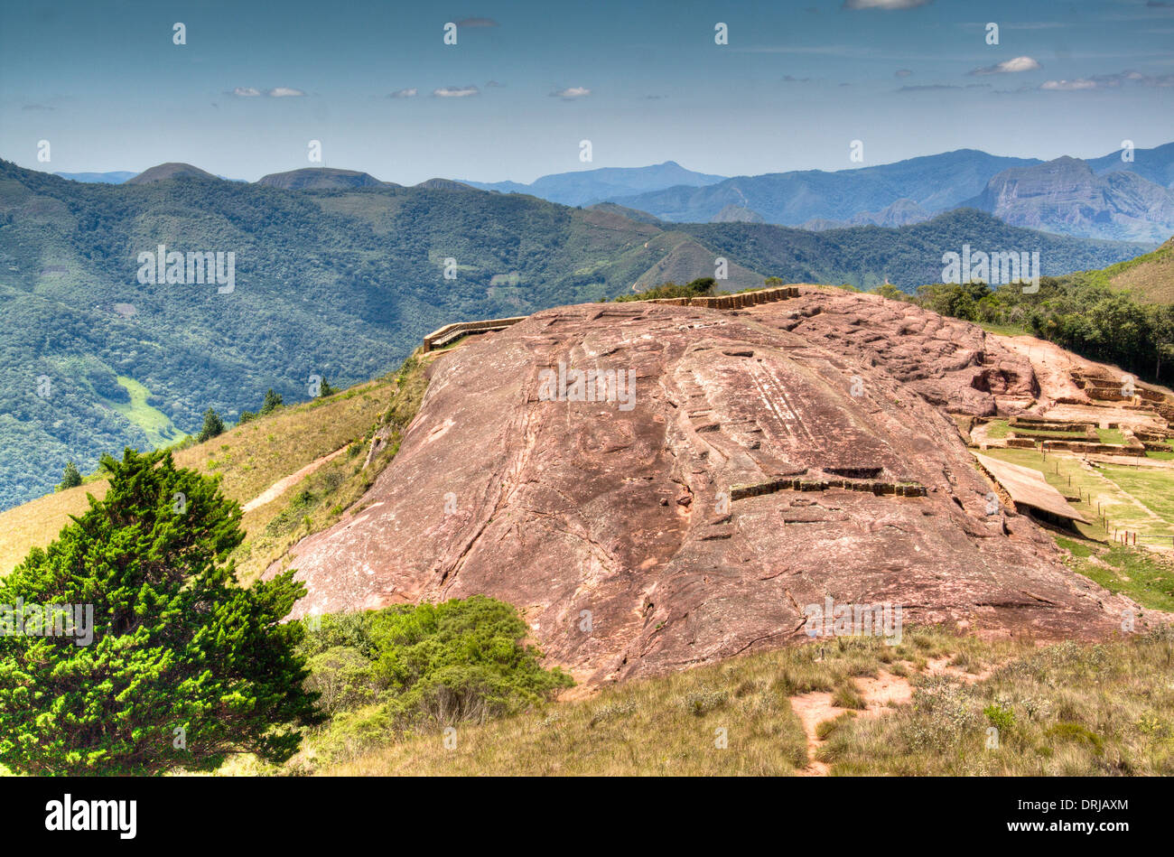 Ancient Inca ruins near the village of Samaipata, Bolivia Stock Photo ...