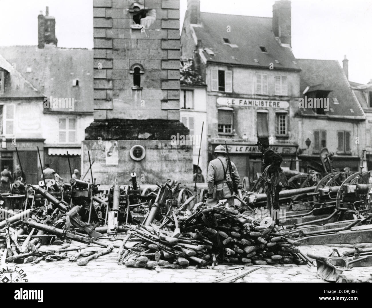 Captured weapons in Villers-Cotterets, France, WW1 Stock Photo - Alamy