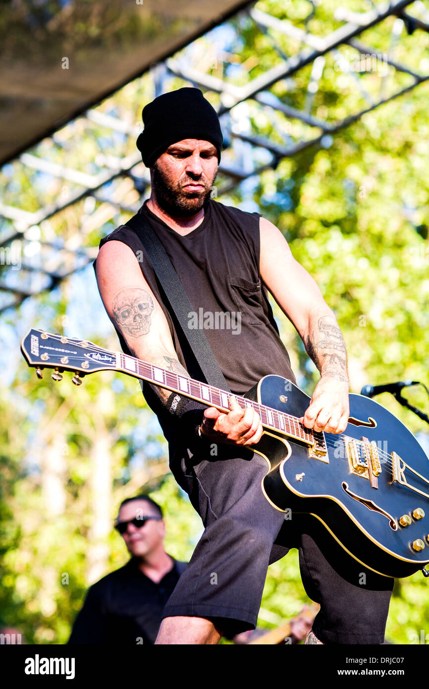 Tim Armstrong of Rancid performs at the Hootenanny festival in ...