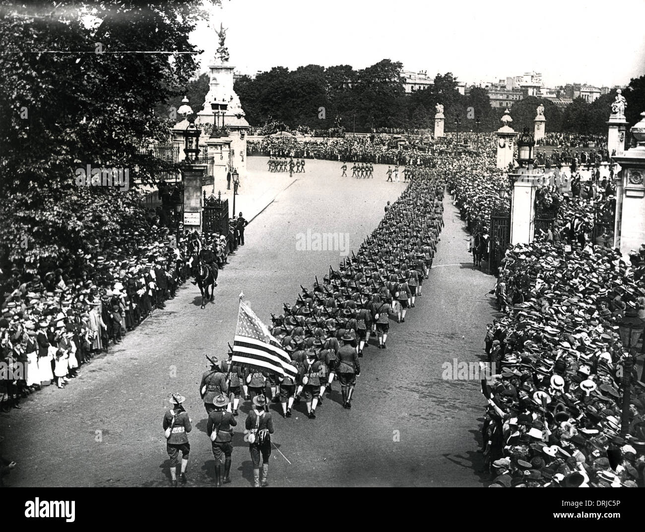 American troops marching through London, WW1 Stock Photo - Alamy